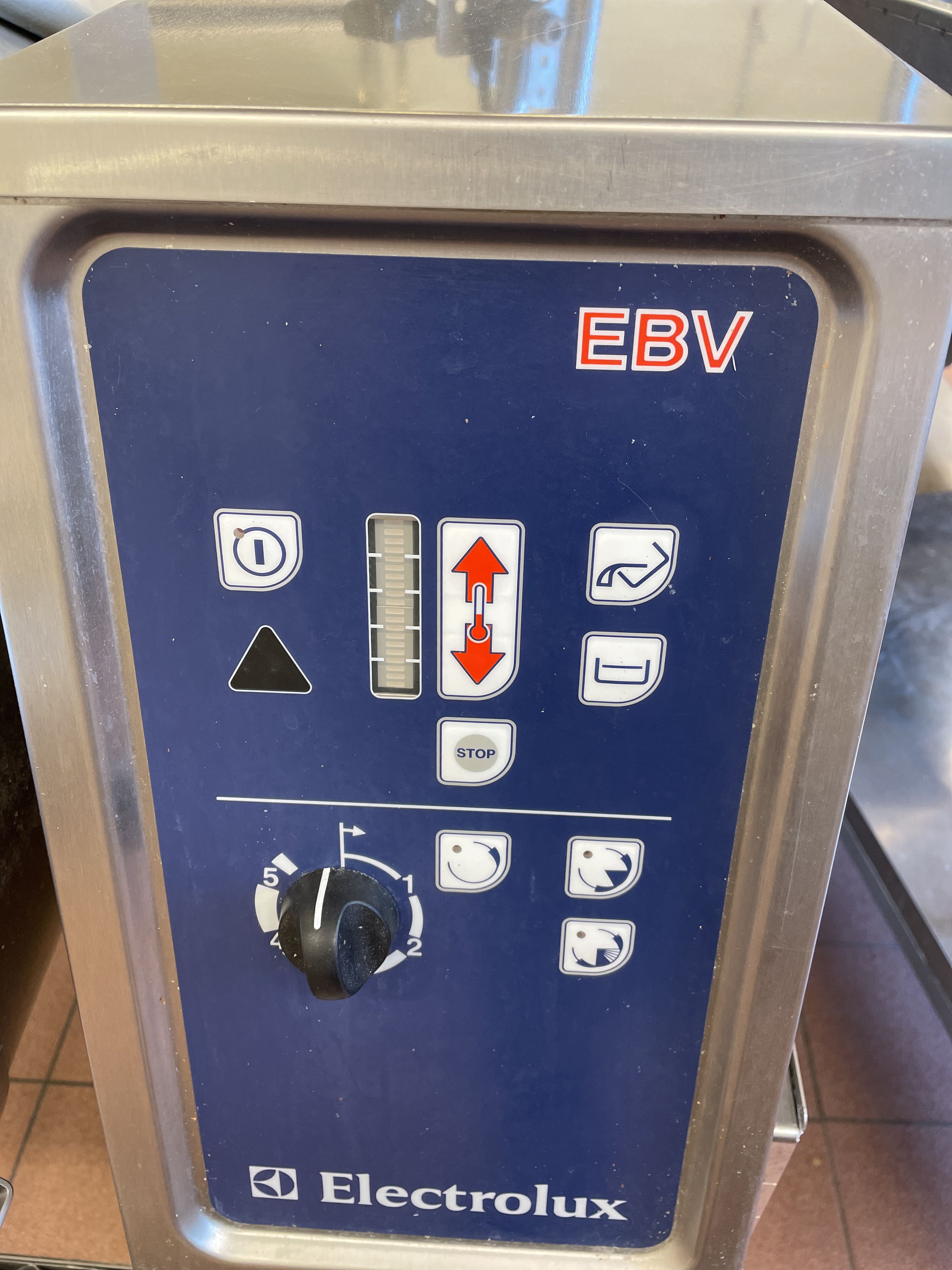 Kokgrytor Electrolux EBS50 och EBV50 - Auktioner online - Nätauktioner & Konkursauktioner | PS ...