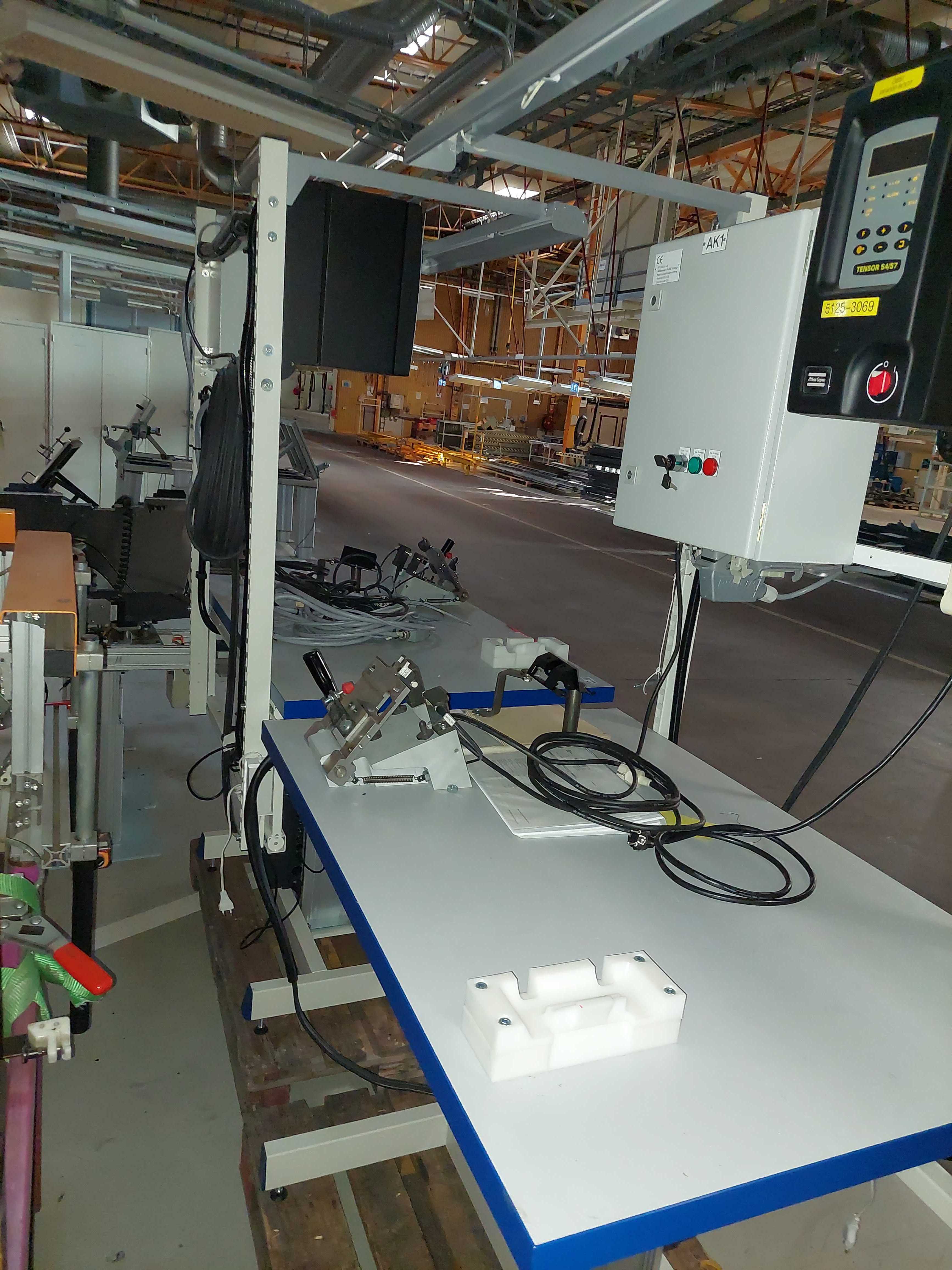 Assembly station - PS Auction - We value the future - Largest in net ...