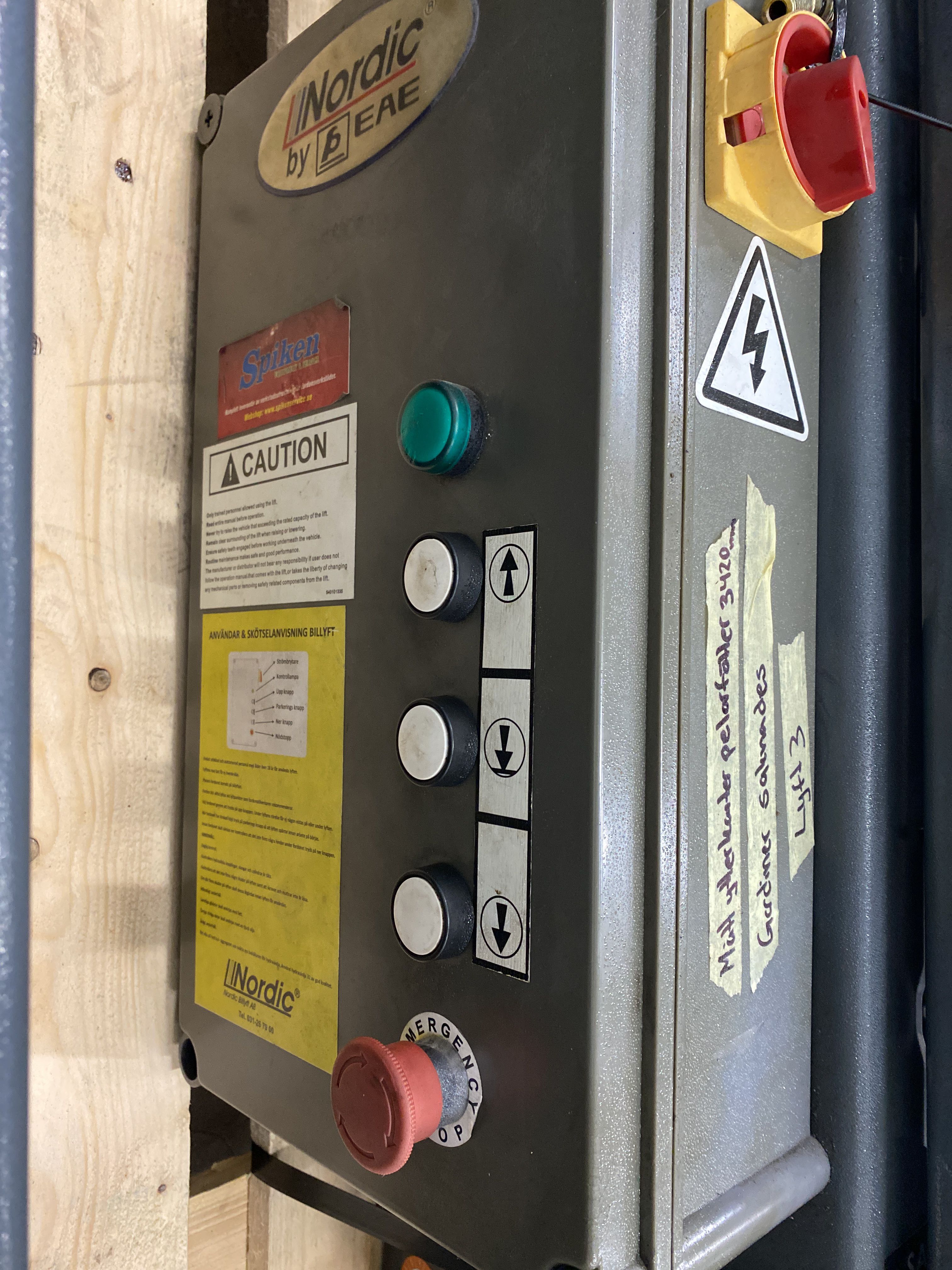 2-post lift Nordic EAE EE-6214E - PS Auction - We value the future ...