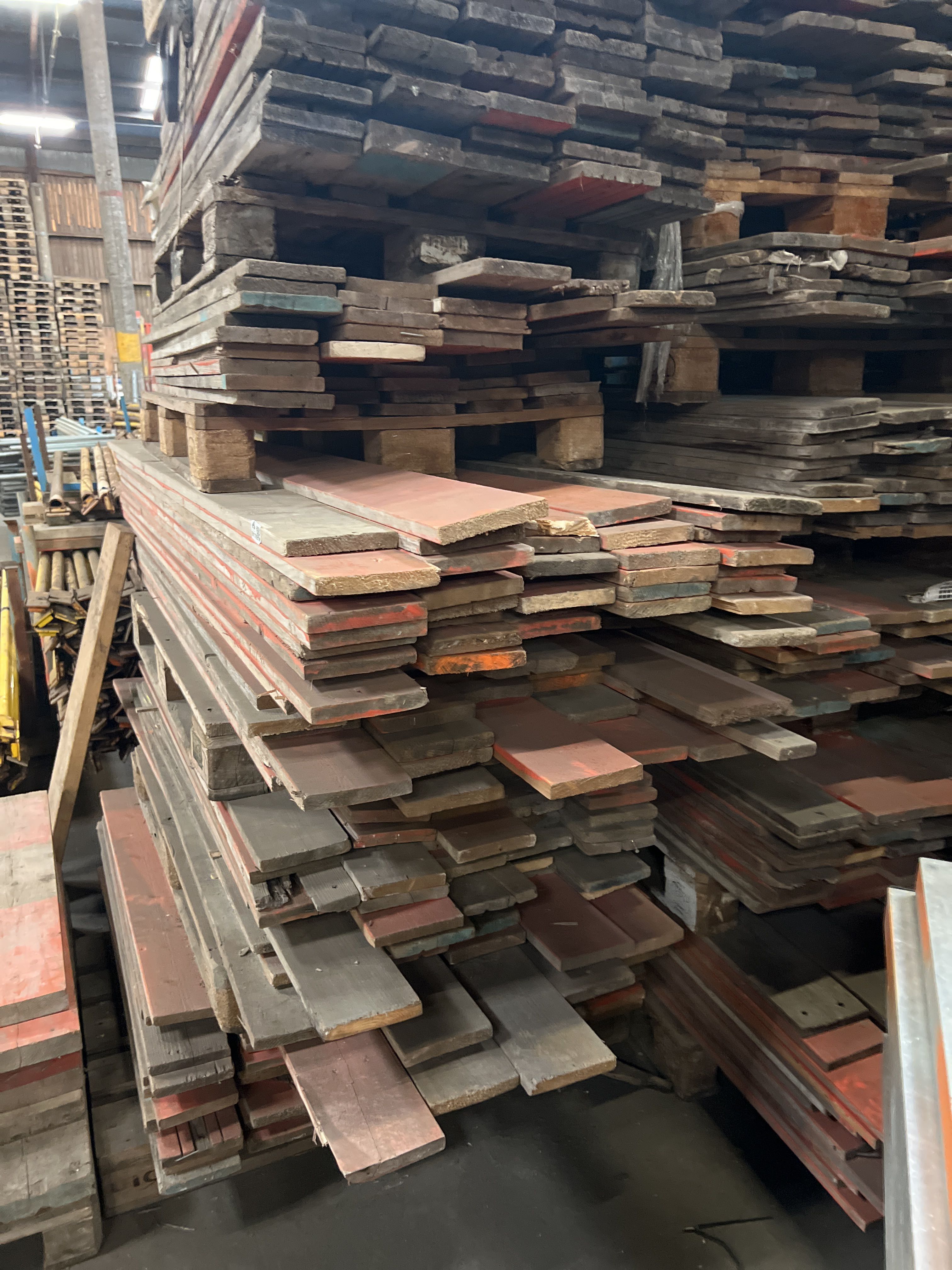 Kick protection, approx. 15 pallets - PS Auction - We value the future ...