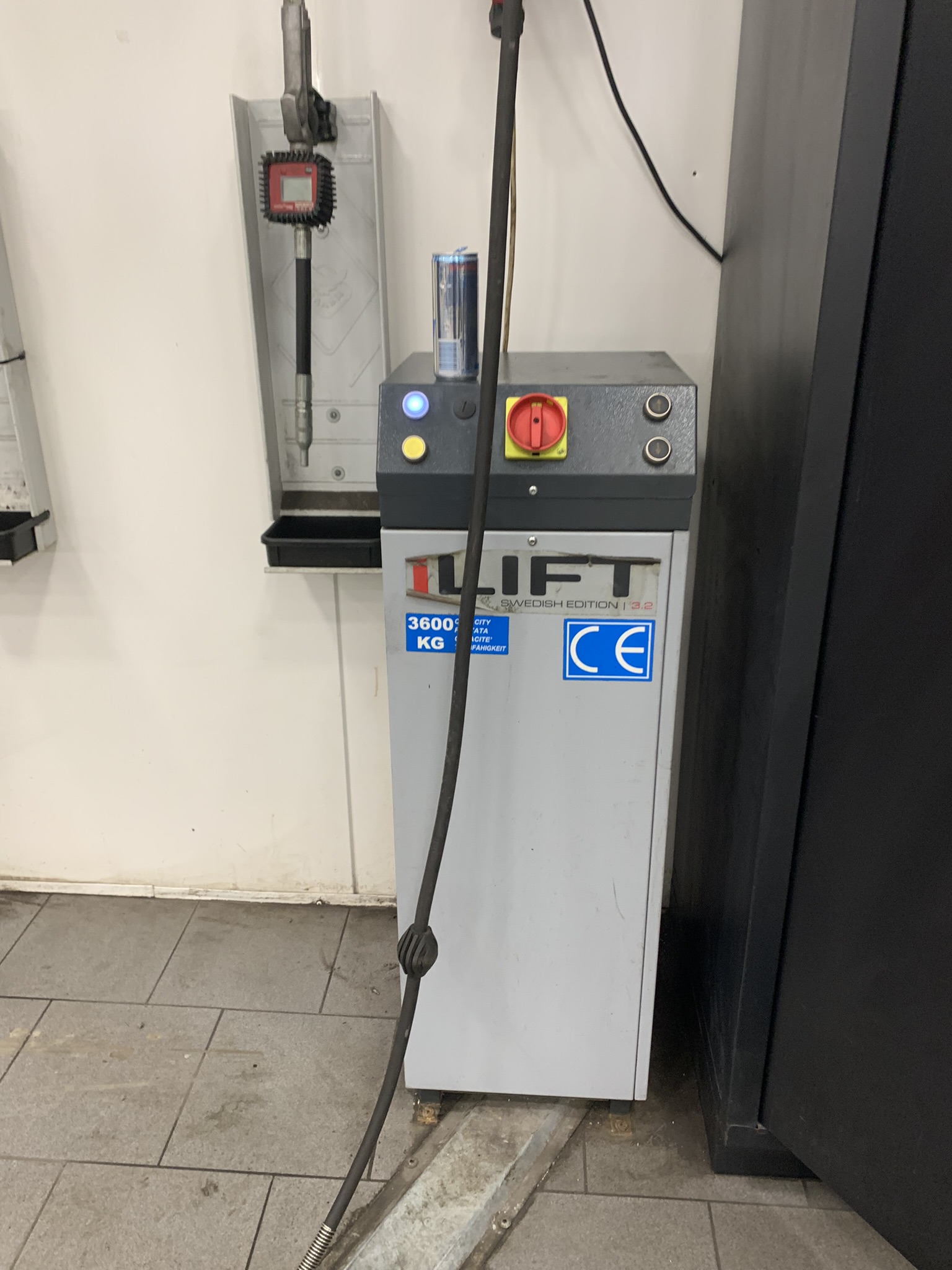 Saxlift iLift 3,6Z 3600 kg - Auktioner online - Nätauktioner ...