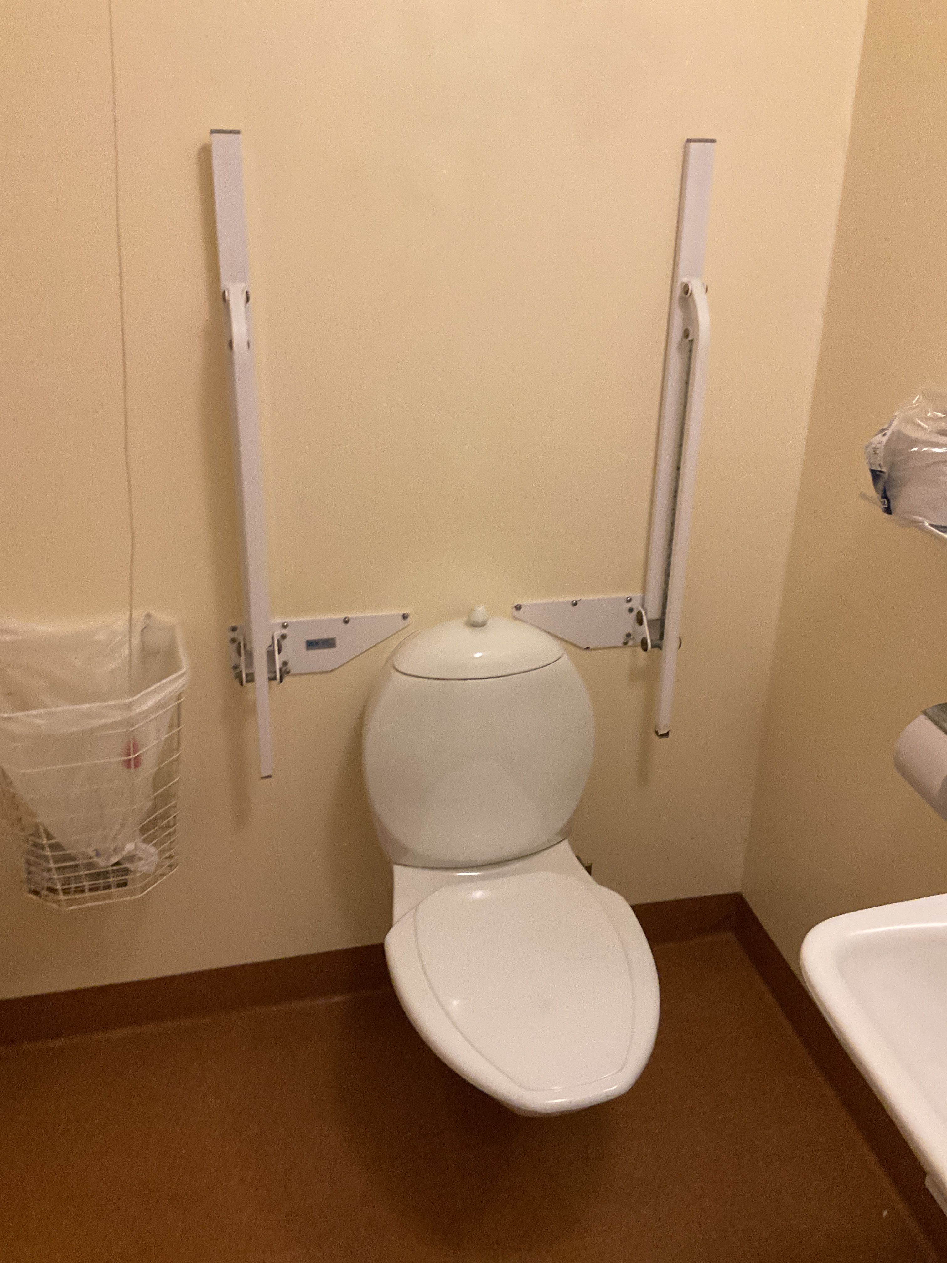 Komplett handikapptoa - Auktioner online - Nätauktioner ...