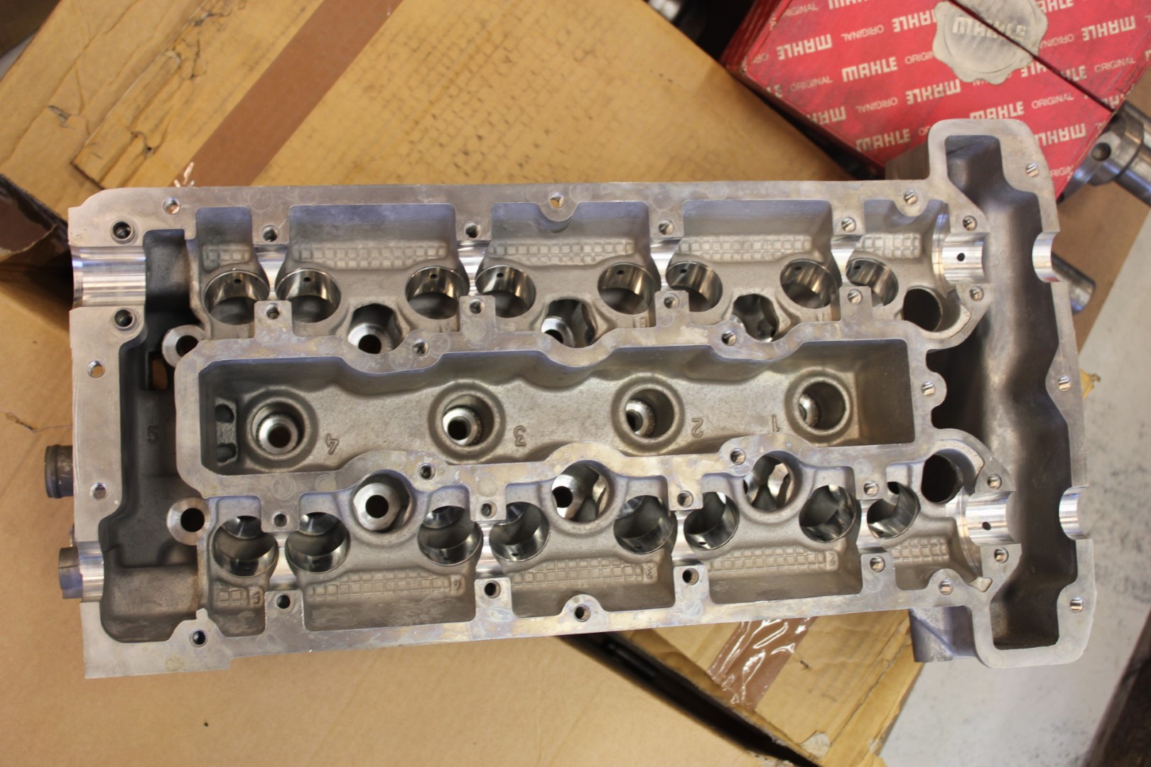 Topplock SAAB Motorsport, nytt. - Auktioner online - Nätauktioner ...