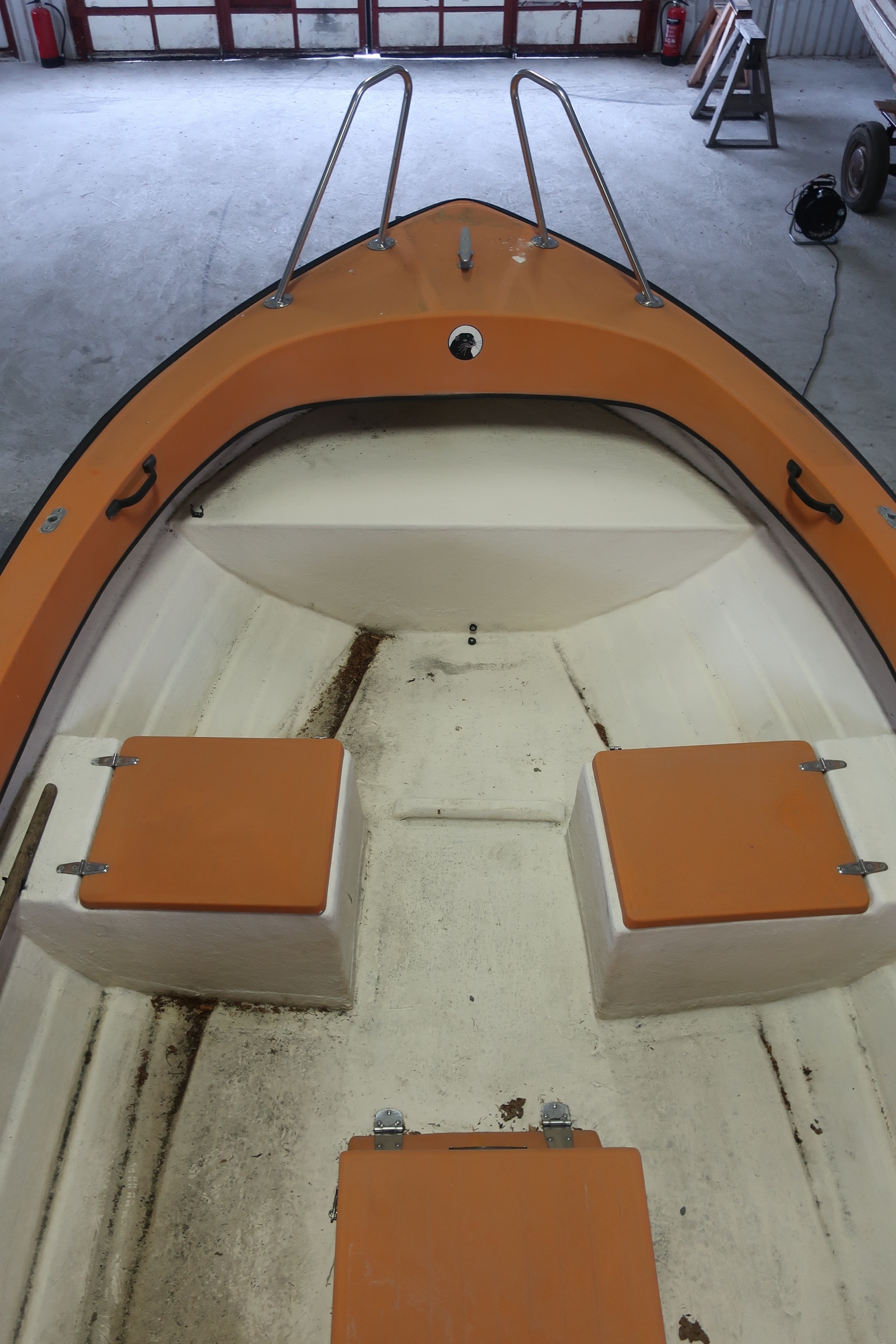 Uttern 560 AR - Nätauktioner & Konkursauktioner | Fynda Online | PS Auction