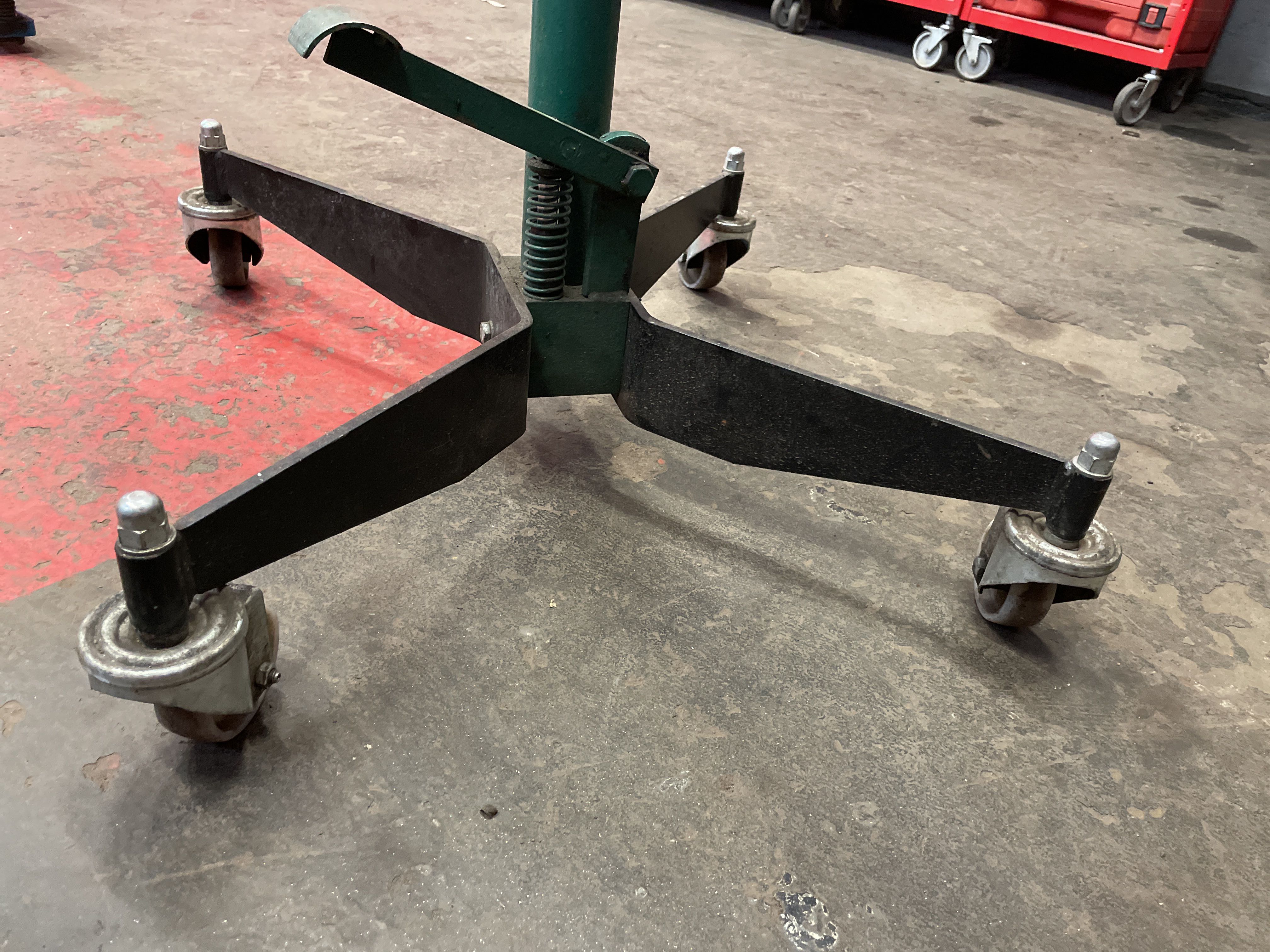 Compac Gearbox lift - PS Auction - We value the future - Largest in net ...
