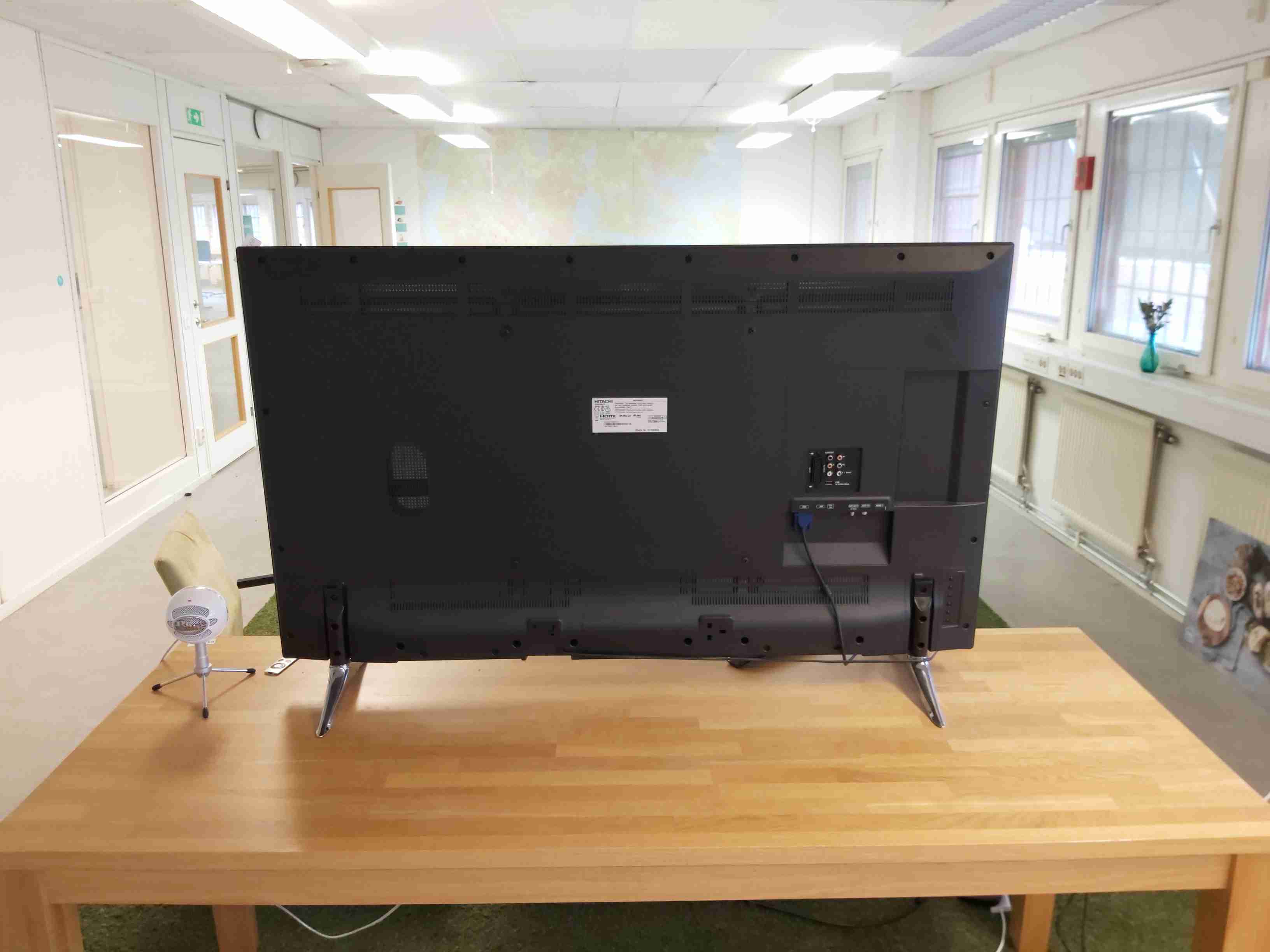 Hitachi Tv 55 " - PS Auction - We value the future - Largest in net ...