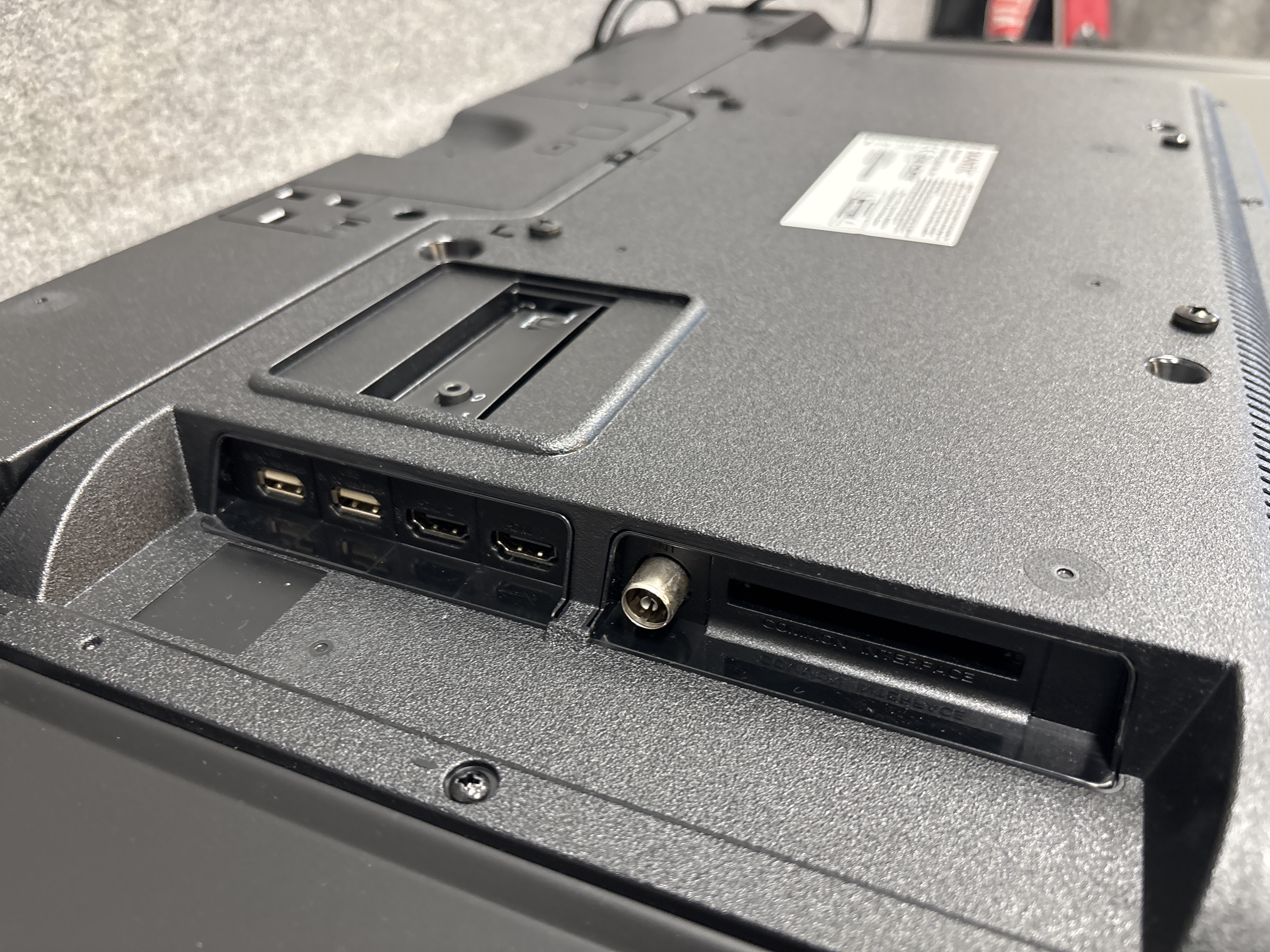 LED TV 50" - Skantic B5020UHD (Ny i öppnad förpackning) - Auktioner ...