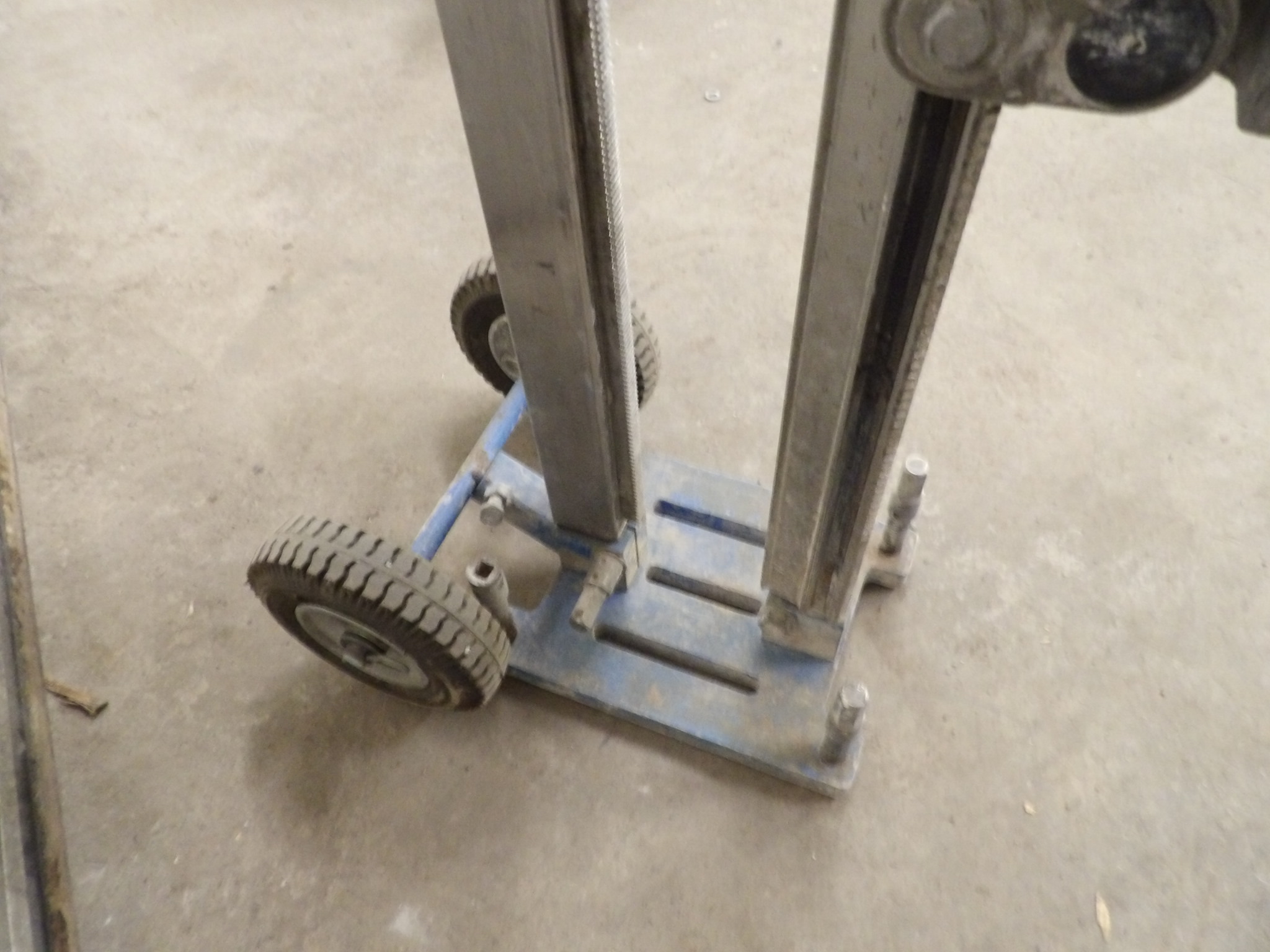 Core drill Weka DK32 with tripod - PS Auction - We value the future - Largest in net auctions