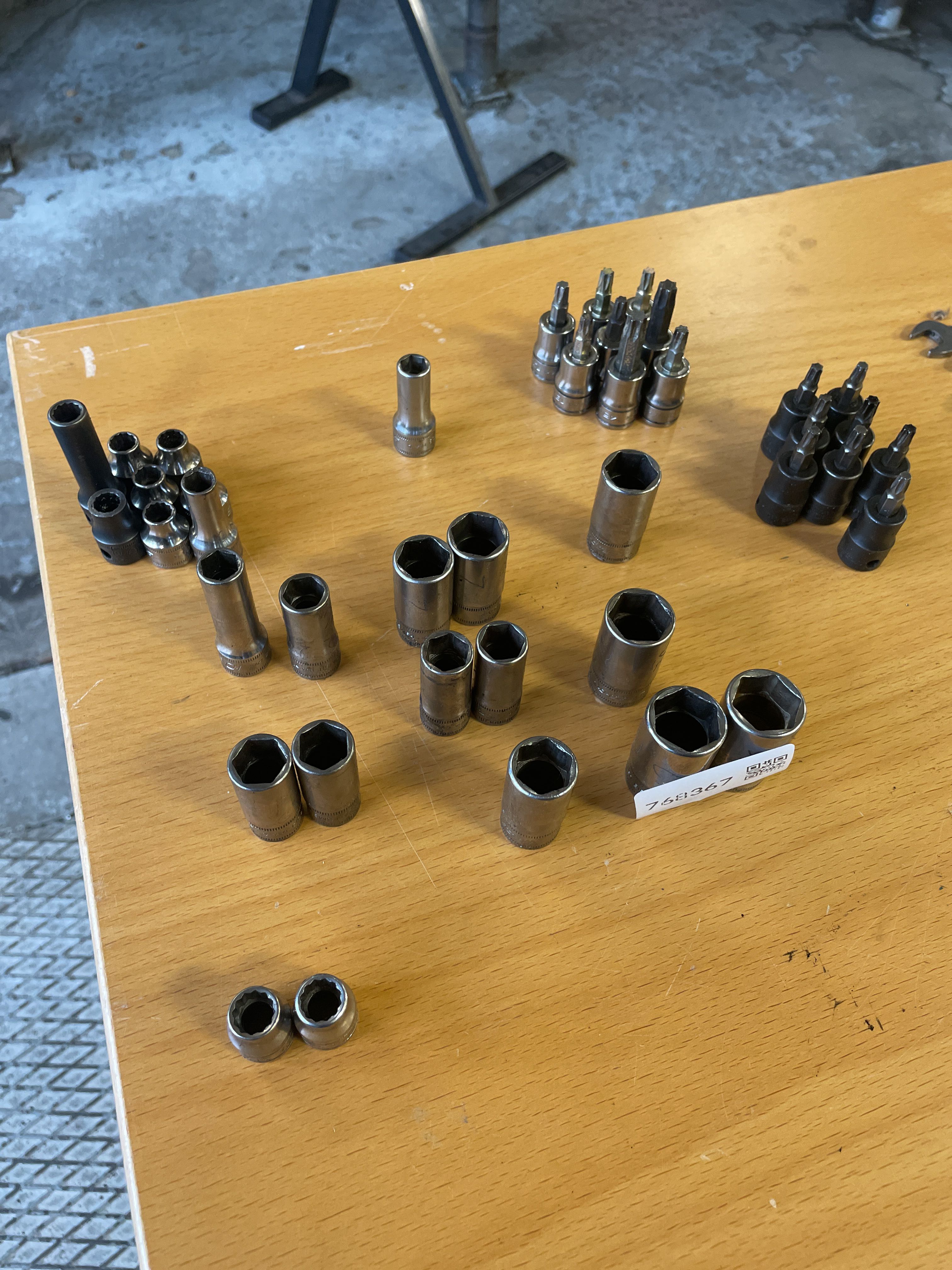 Inserts (snap-on) - PS Auction - We value the future - Largest in net ...