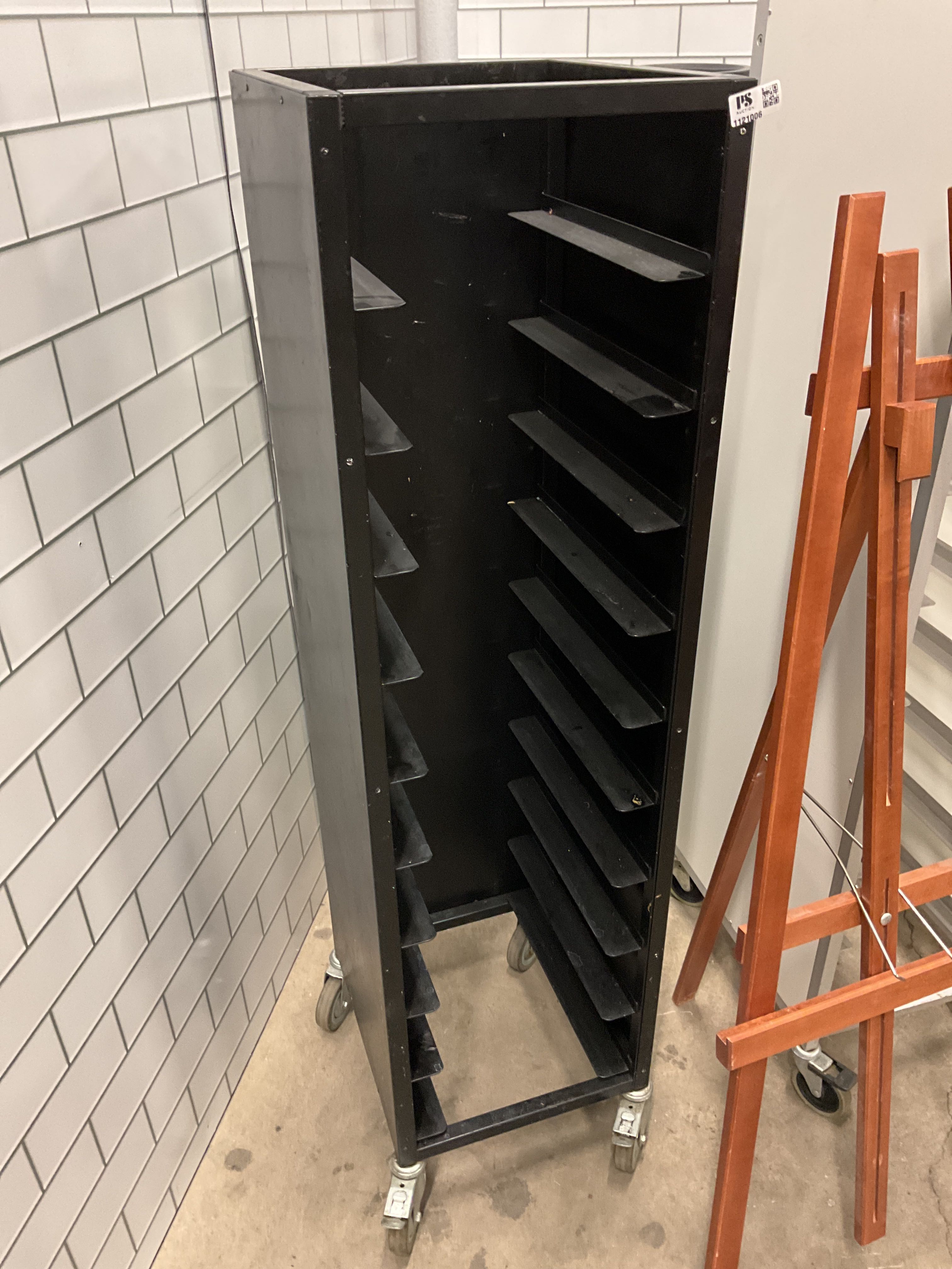 brickvagnar och stafli - Auktioner online - Nätauktioner ...