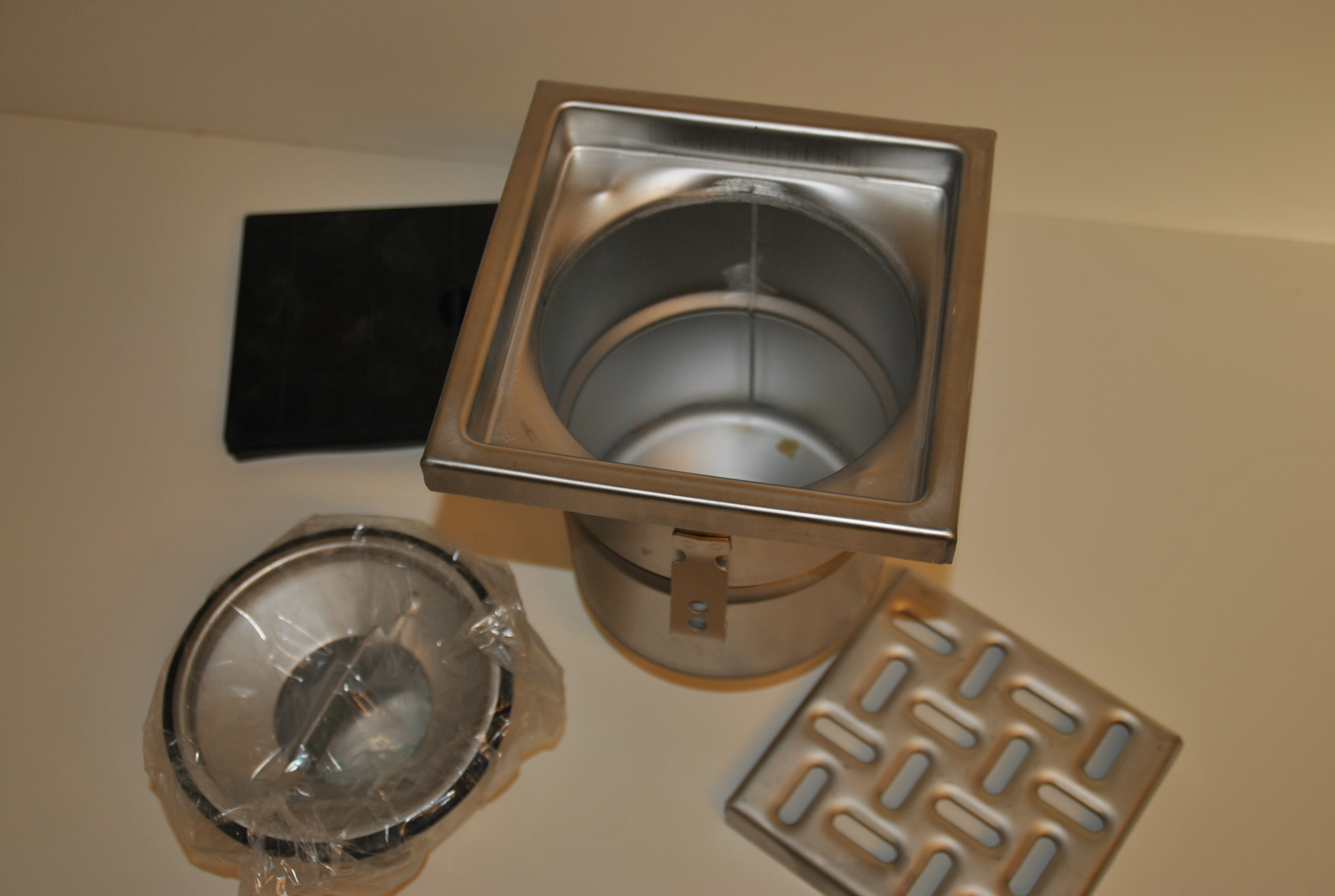 Bluecher rostfri brunn - Auktioner online - Nätauktioner ...