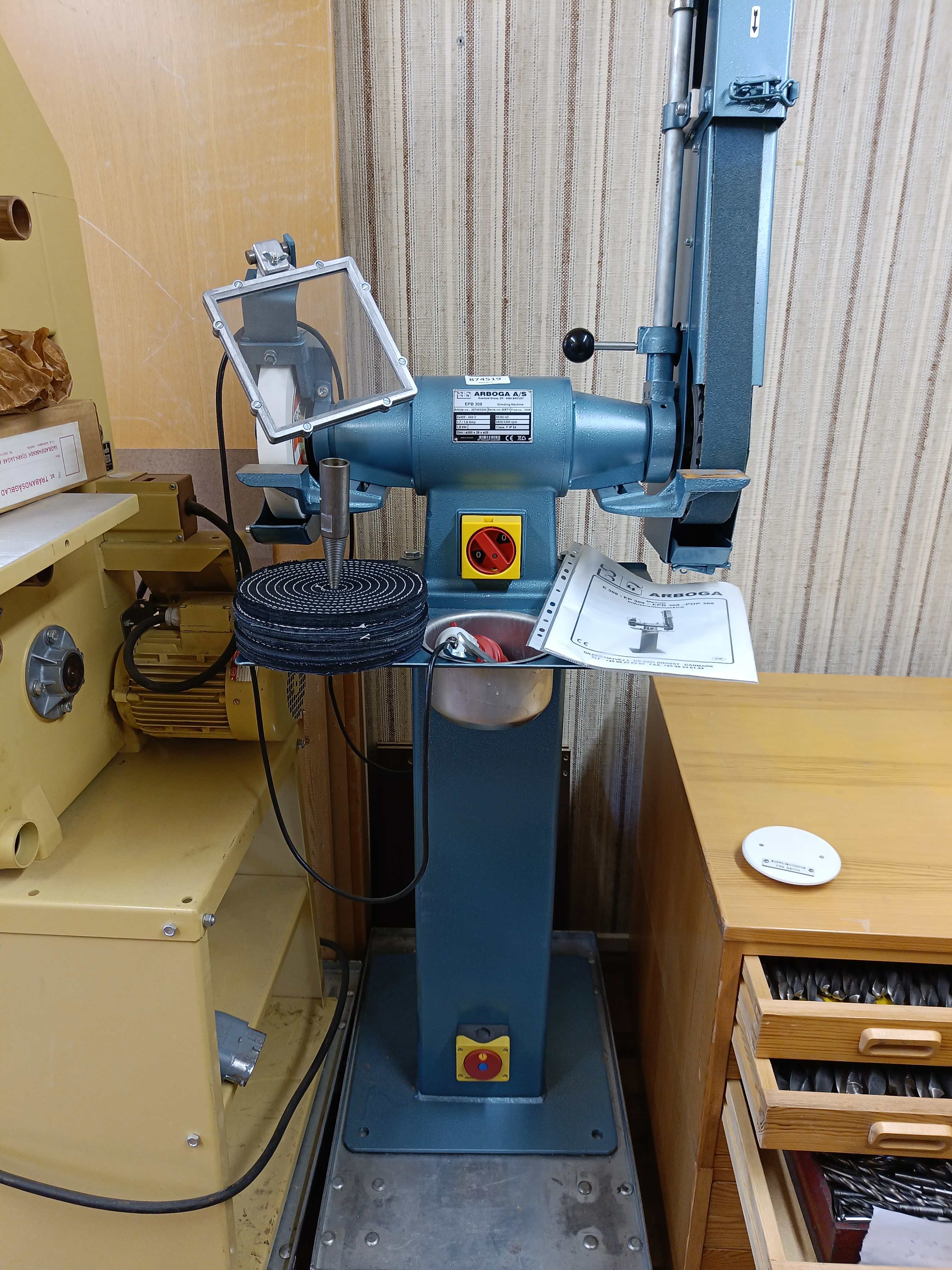 Column grinding machine equipped with belt grinder - Arboga EPB 308 ...