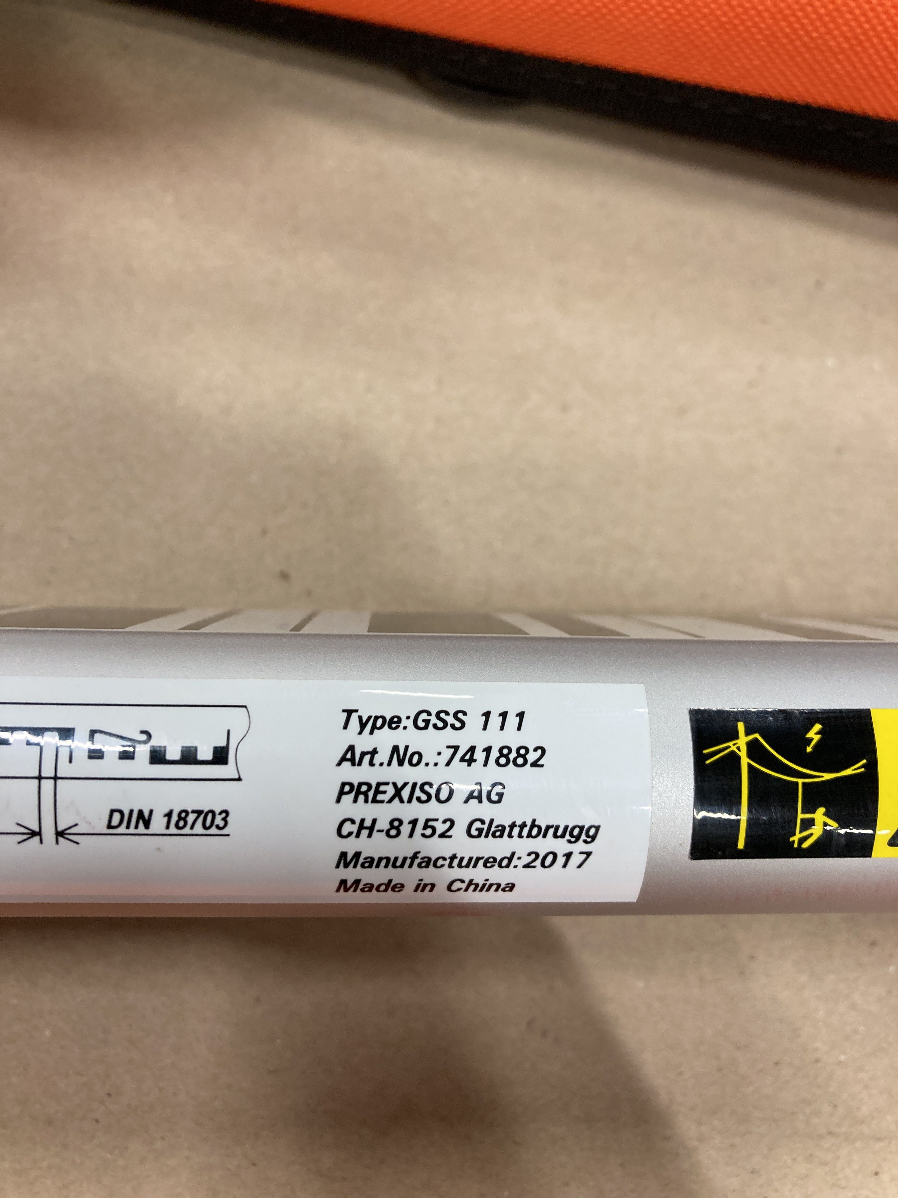 Leveling rod Leica GSS 111 - PS Auction - We value the future - Largest ...