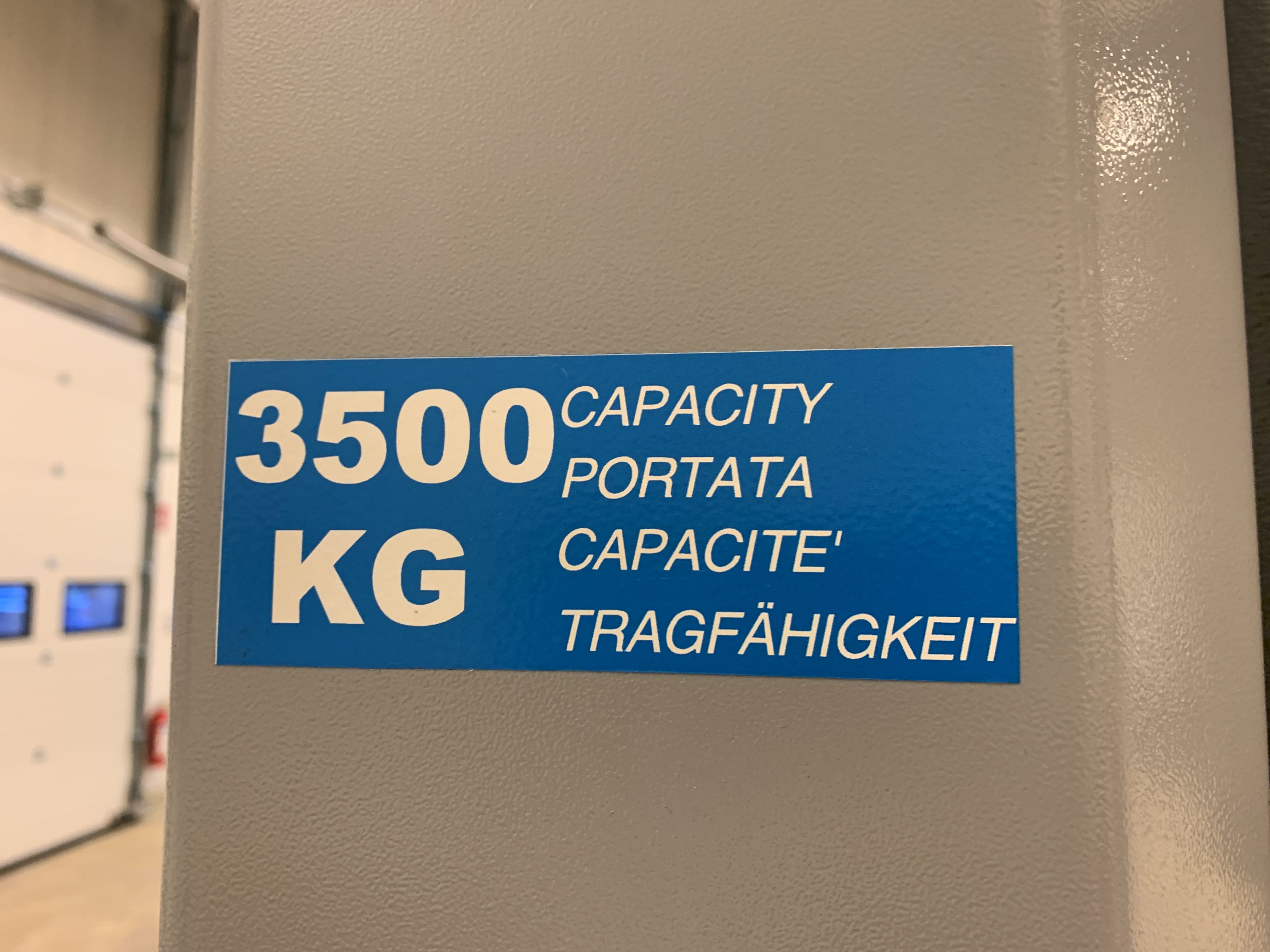 Car lift 2-pillar lift HPA P2C 235C B 3500kg -2020 - PS Auction - We value the future - Largest ...
