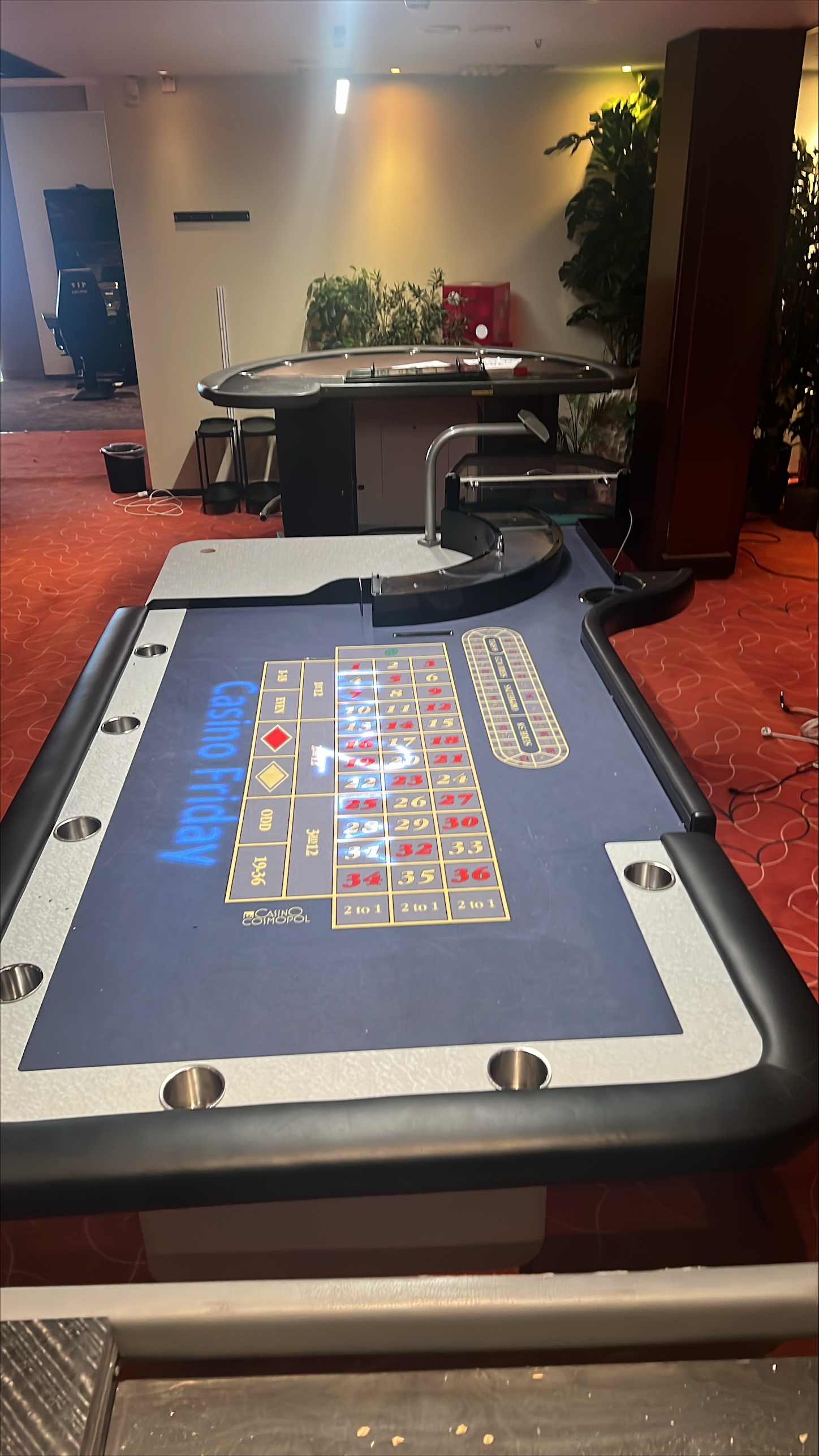 Blaze Roulette table – right-handed, 283 × 167 cm - PS Auction - We ...