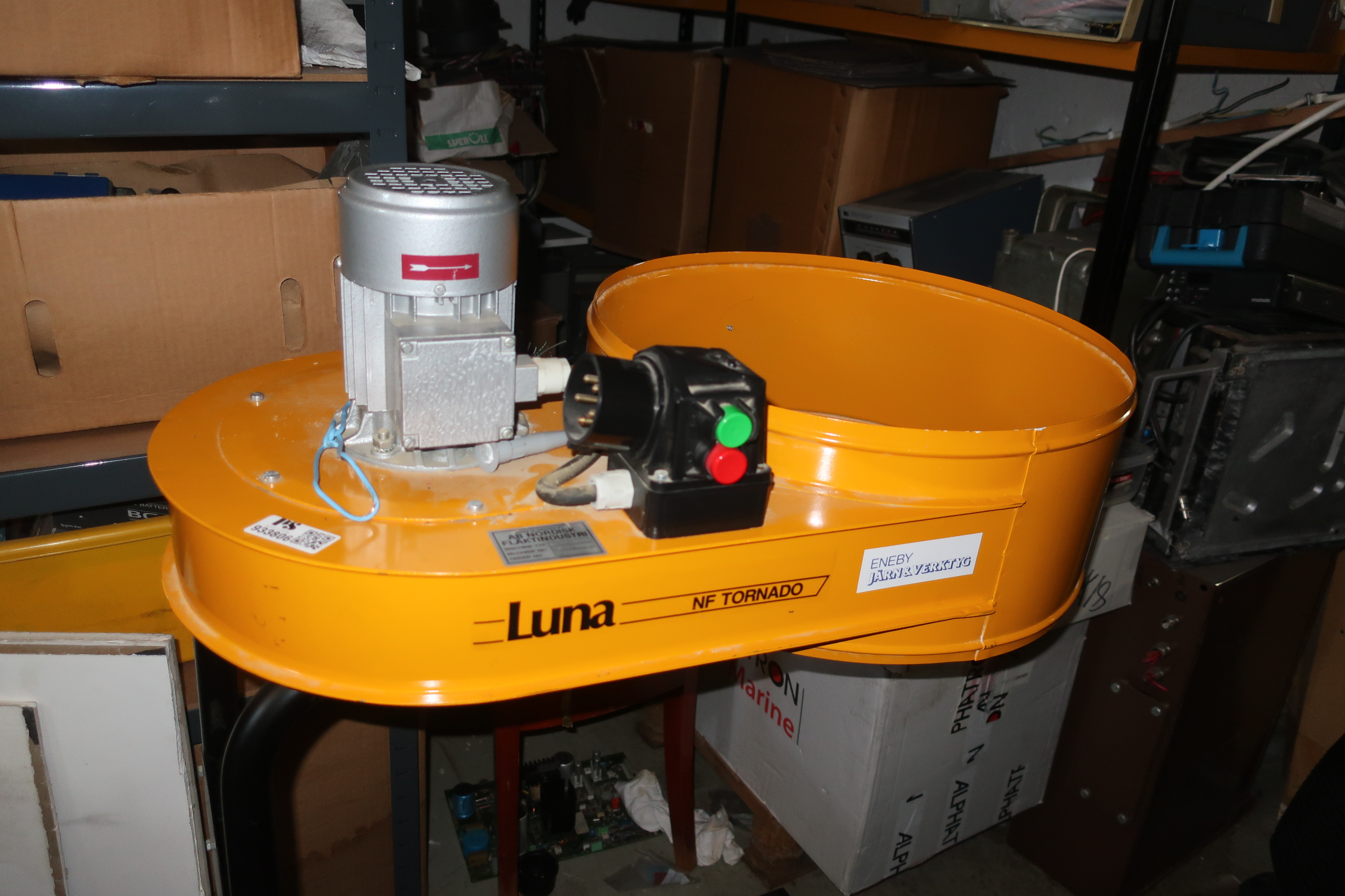 Chip extractor - LUNA NF Tornado - PS Auction - We value the future ...