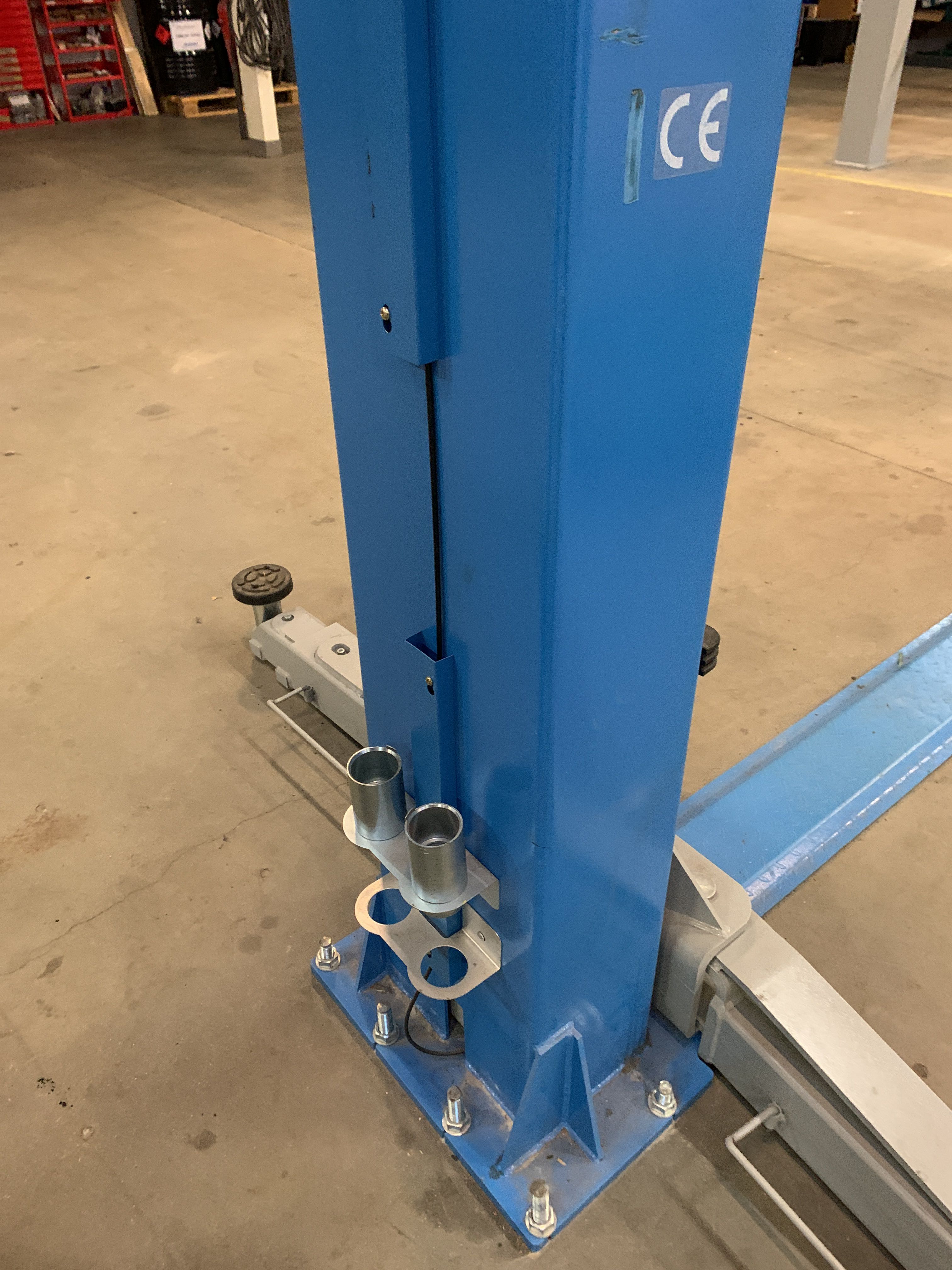 Tvåpelarlyft billyft 5000kg Hauvrex HTL2850E -2021 - Auktioner online ...