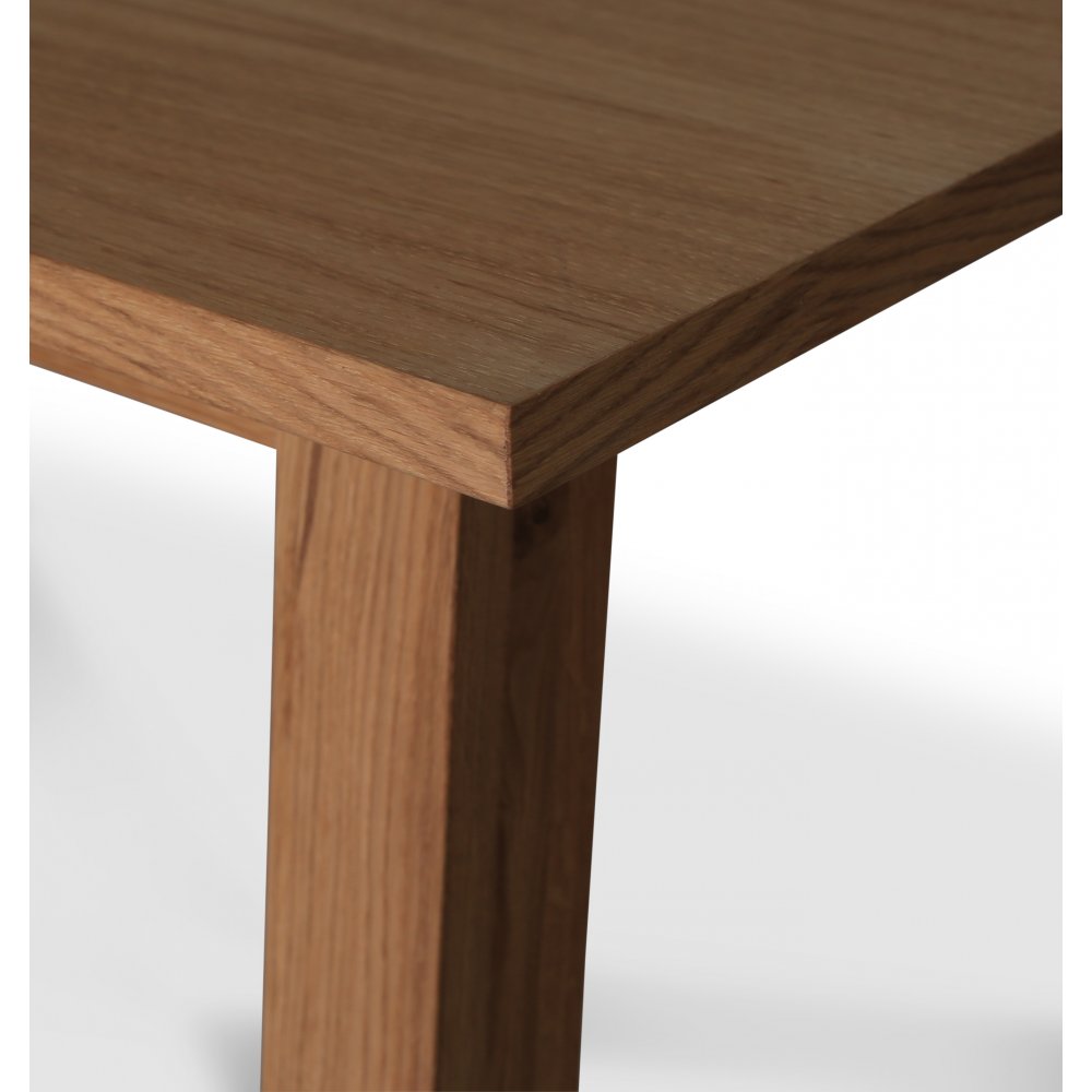 Saltsjö matbord i oljad ek 150x90 cm - Auktioner online - Nätauktioner ...