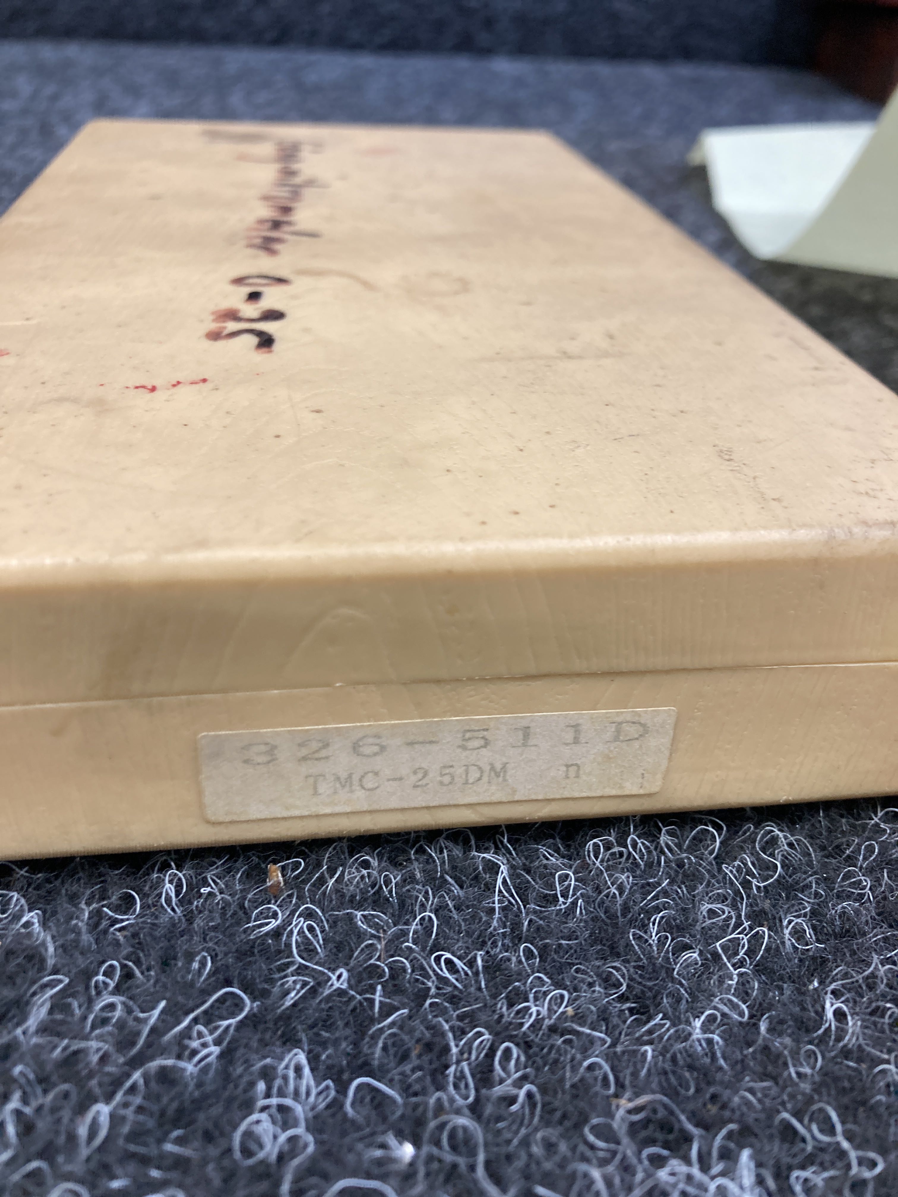 Digital thread micrometer Mitutoyo 0-25 mm - PS Auction - We value the ...