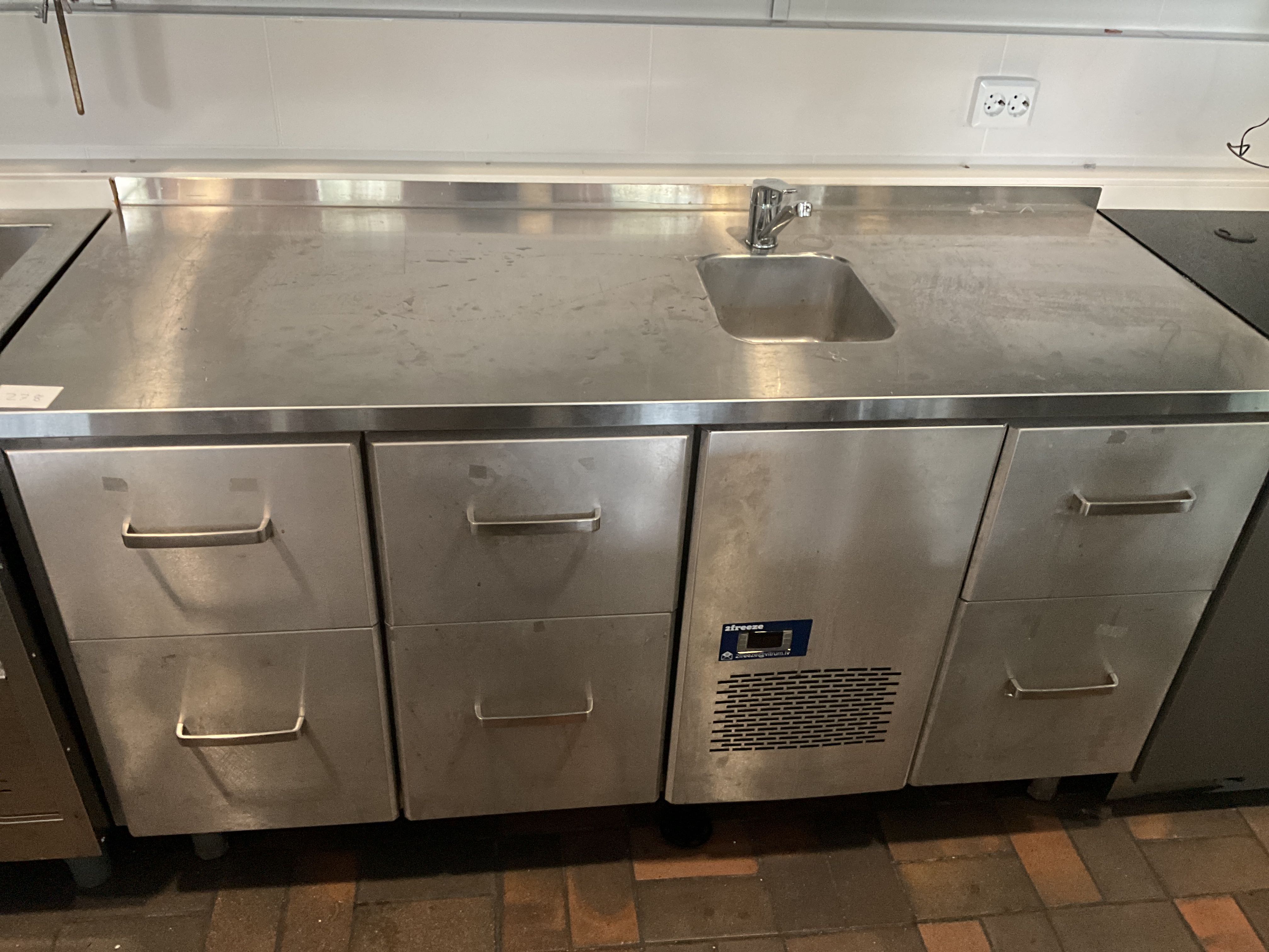 Bar cooling bench Stainless steel - PS Auction - We value the future ...
