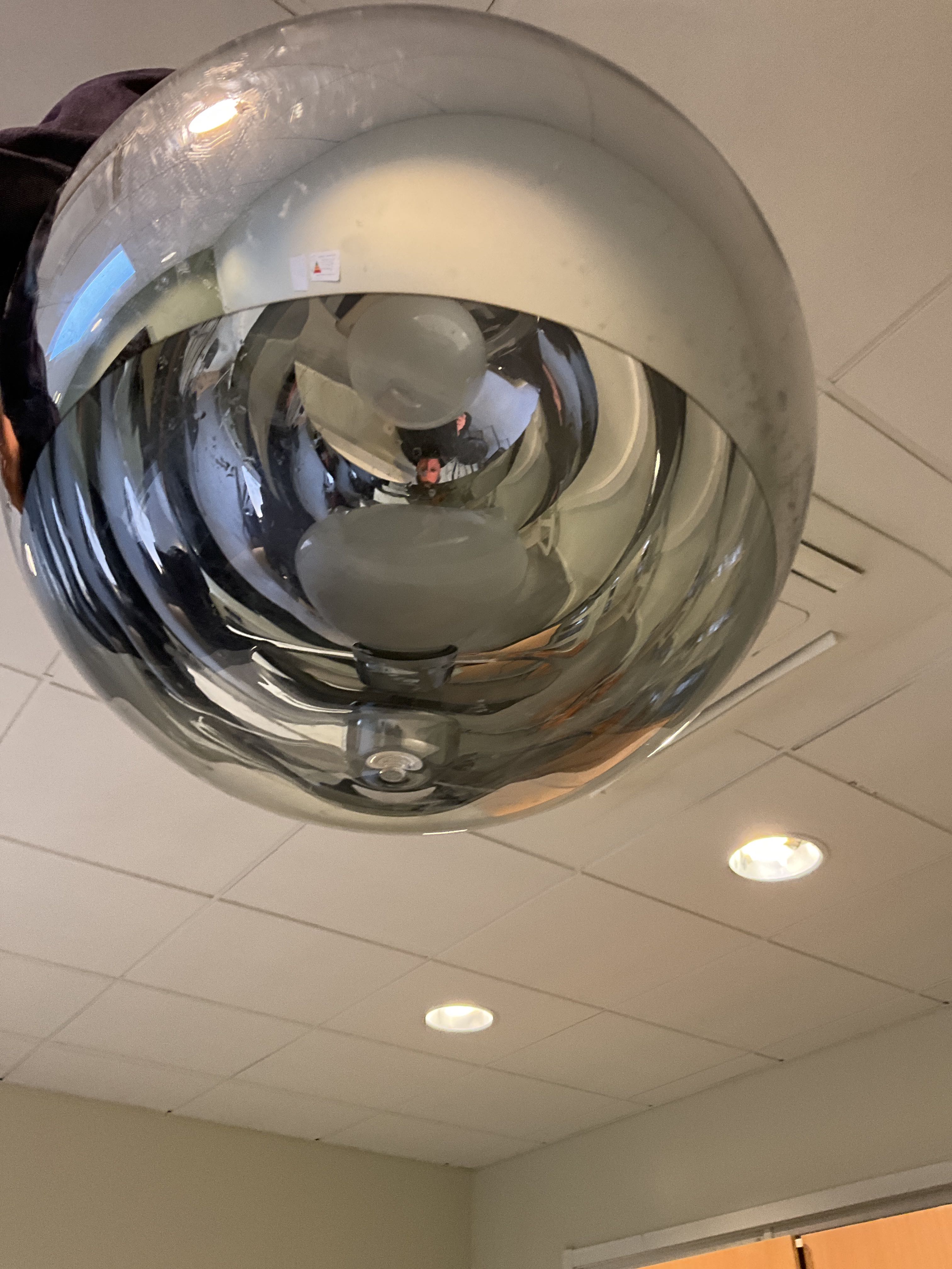 Designlampa takarmatur Tom Dixon - Auktioner online - Nätauktioner ...