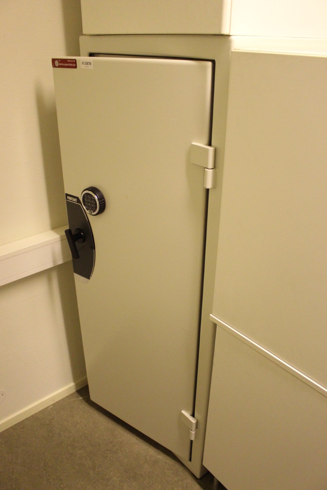 Safety cabinet Prosafe, code - PS Auction - We value the future ...