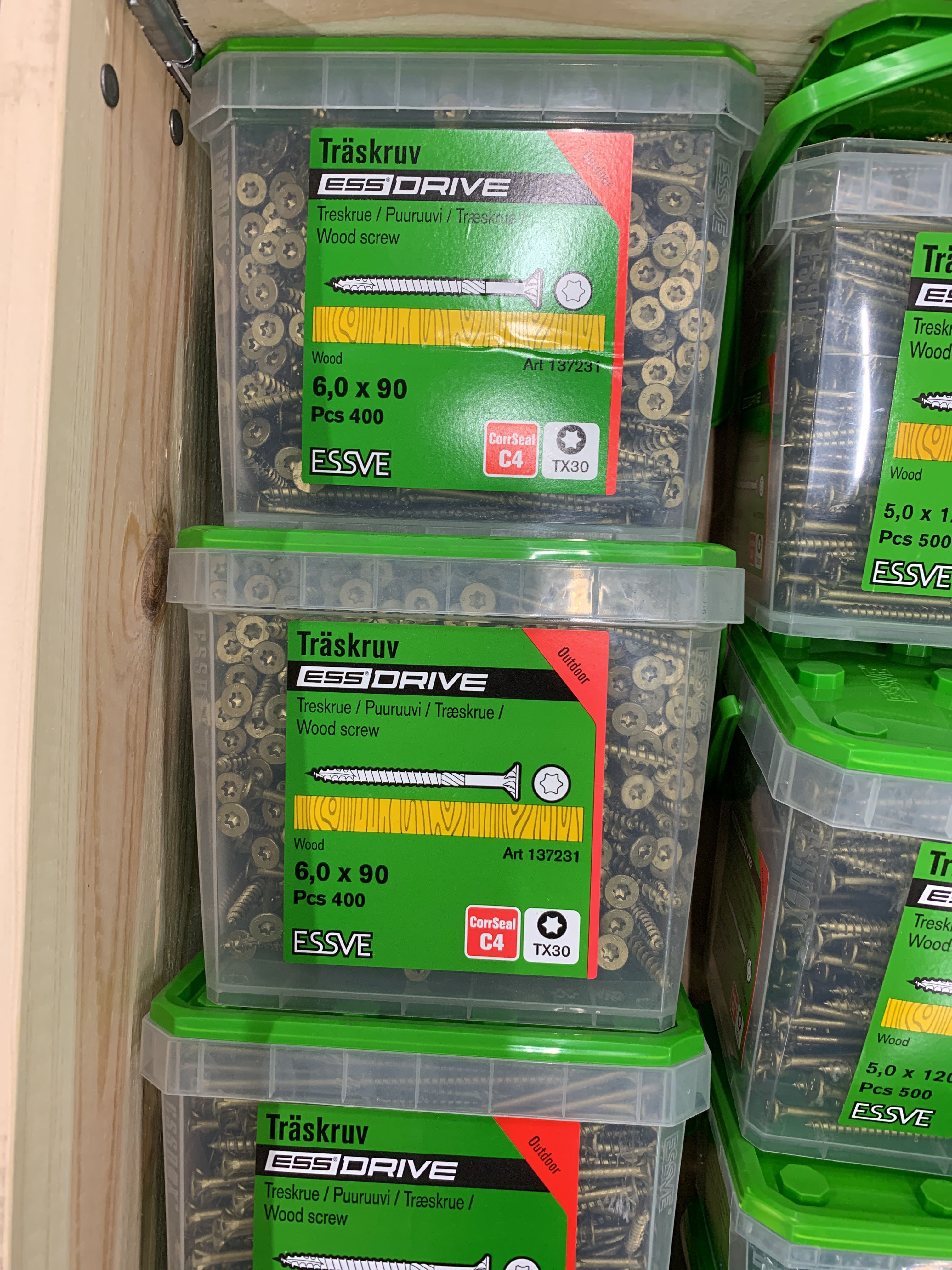 Screw assortment Essve - PS Auction - We value the future - Largest in ...