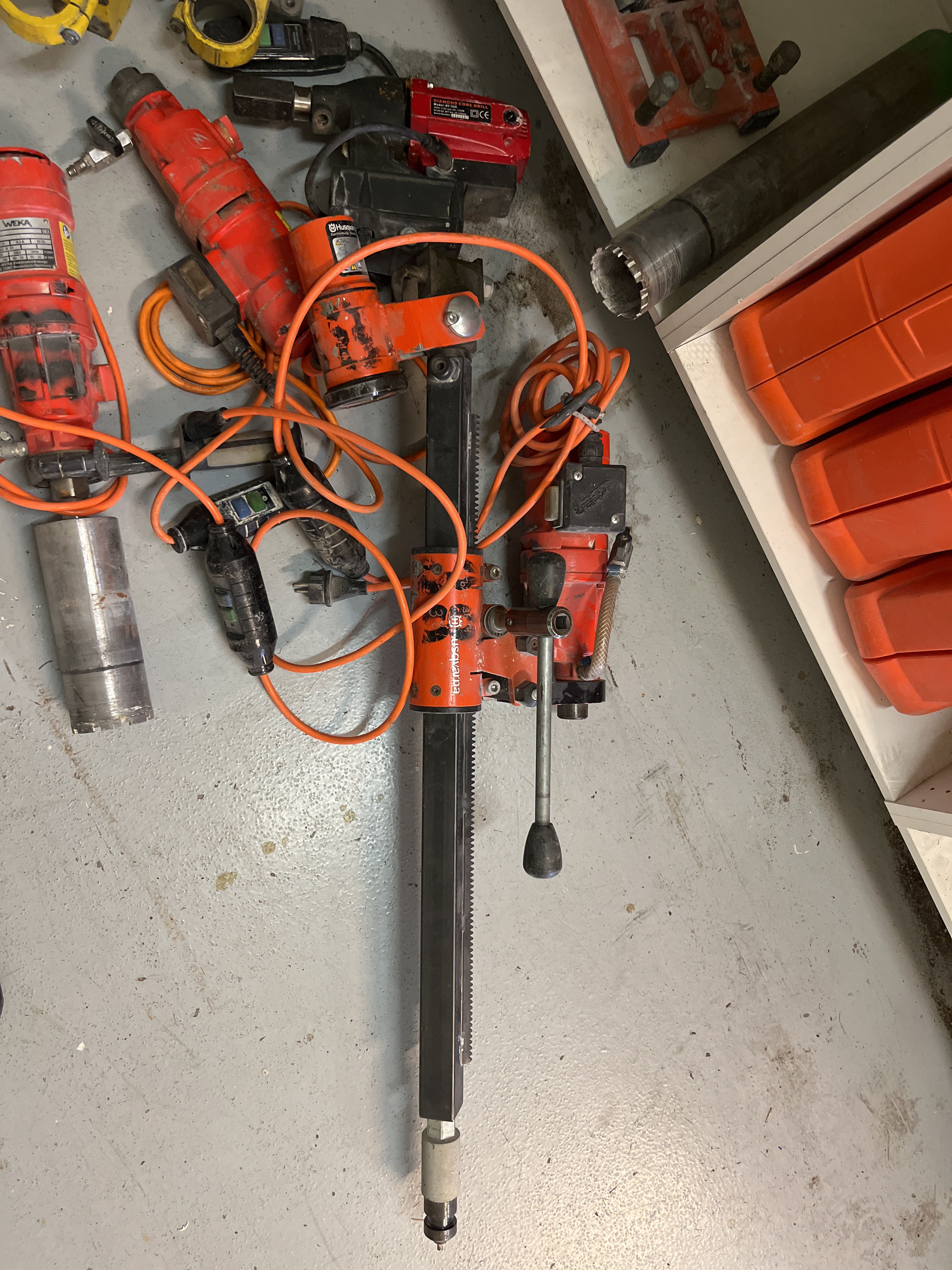 Core drill with accessories, Weka & Husqvarna - PS Auction - We value the future - Largest in ...