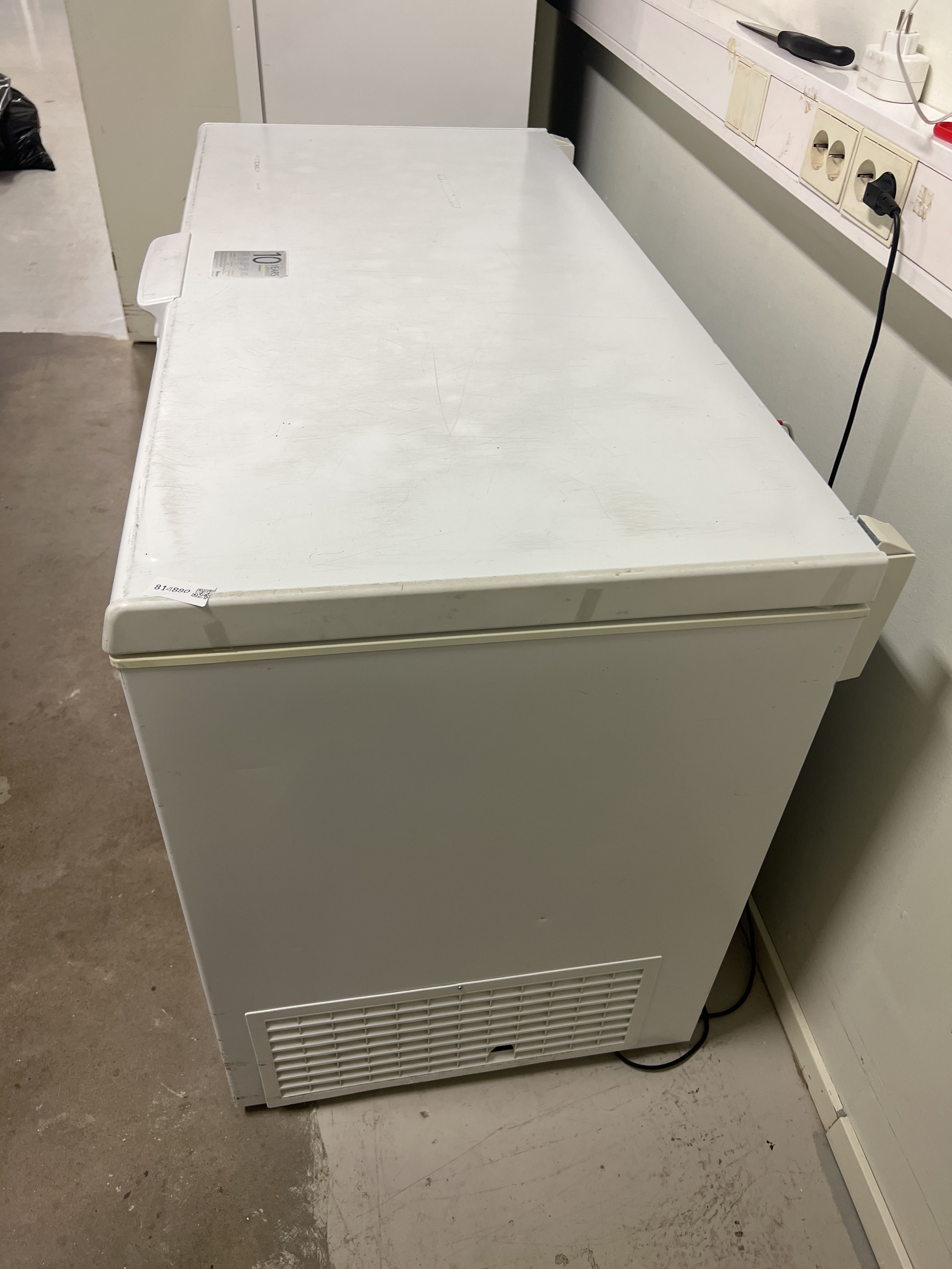Frysbox Whirlpool - Auktioner online - Nätauktioner & Konkursauktioner ...