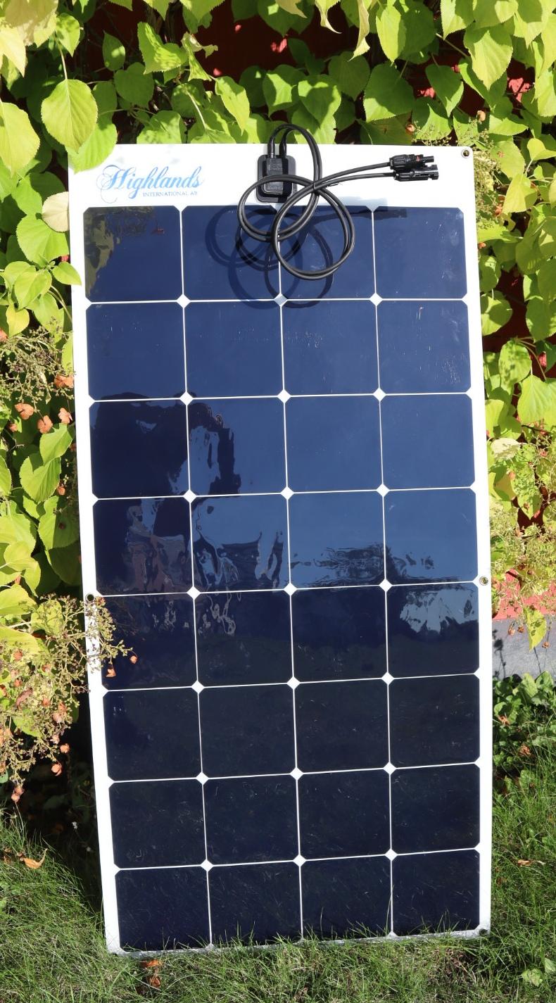 Flexibel solpanel båt & Camping modell 100 watt - Auktioner online ...