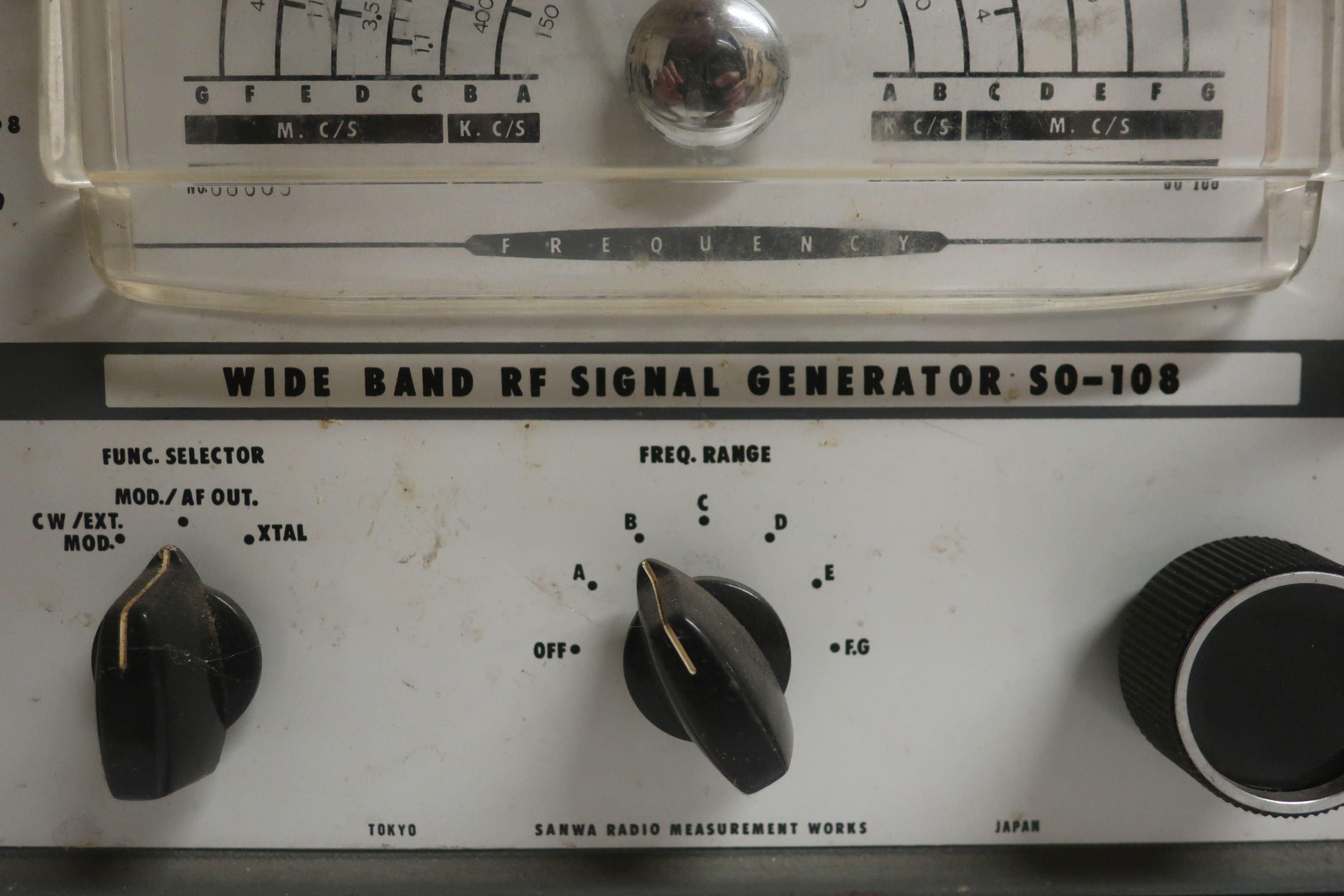 Wide band RF signal generator, Sanwa S0-108 - Auktioner online ...