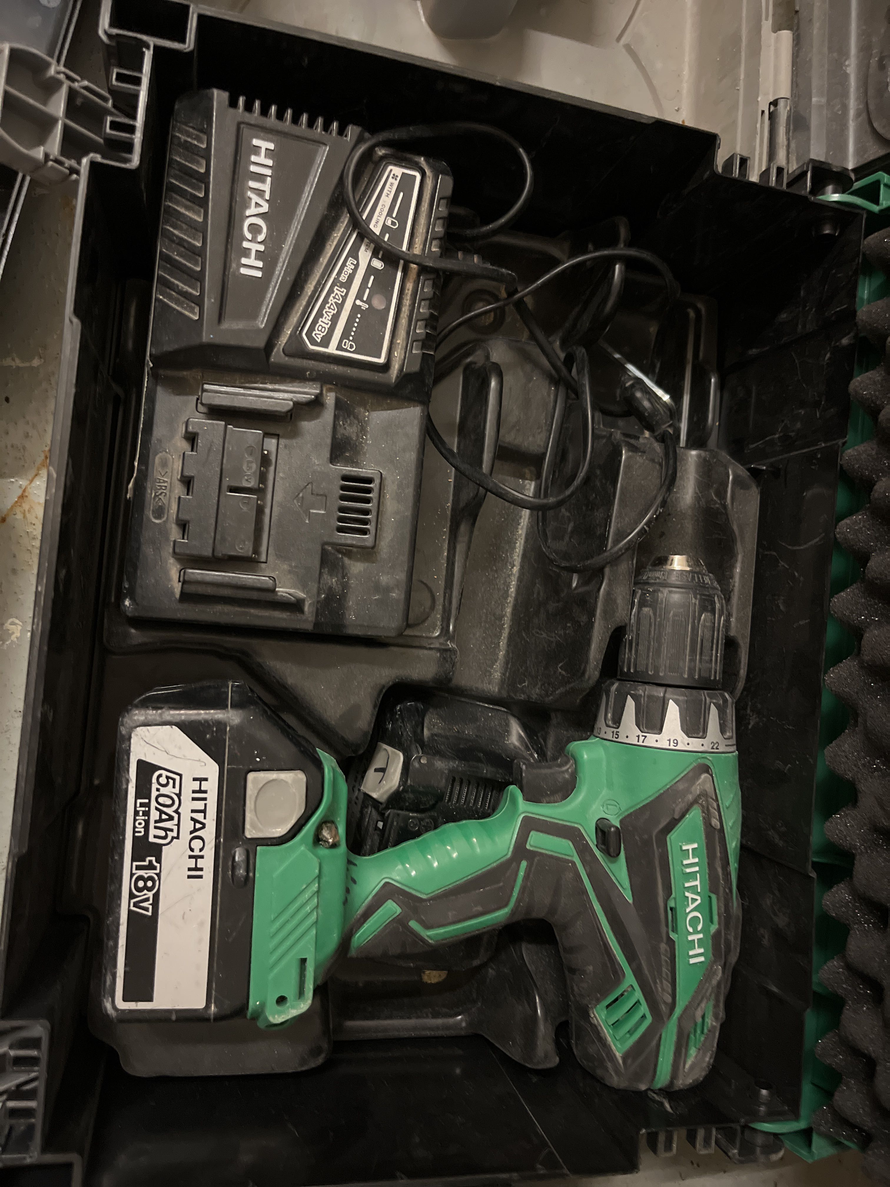 Elektriska handverktyg Hitachi, 4 stycken - Auktioner online ...