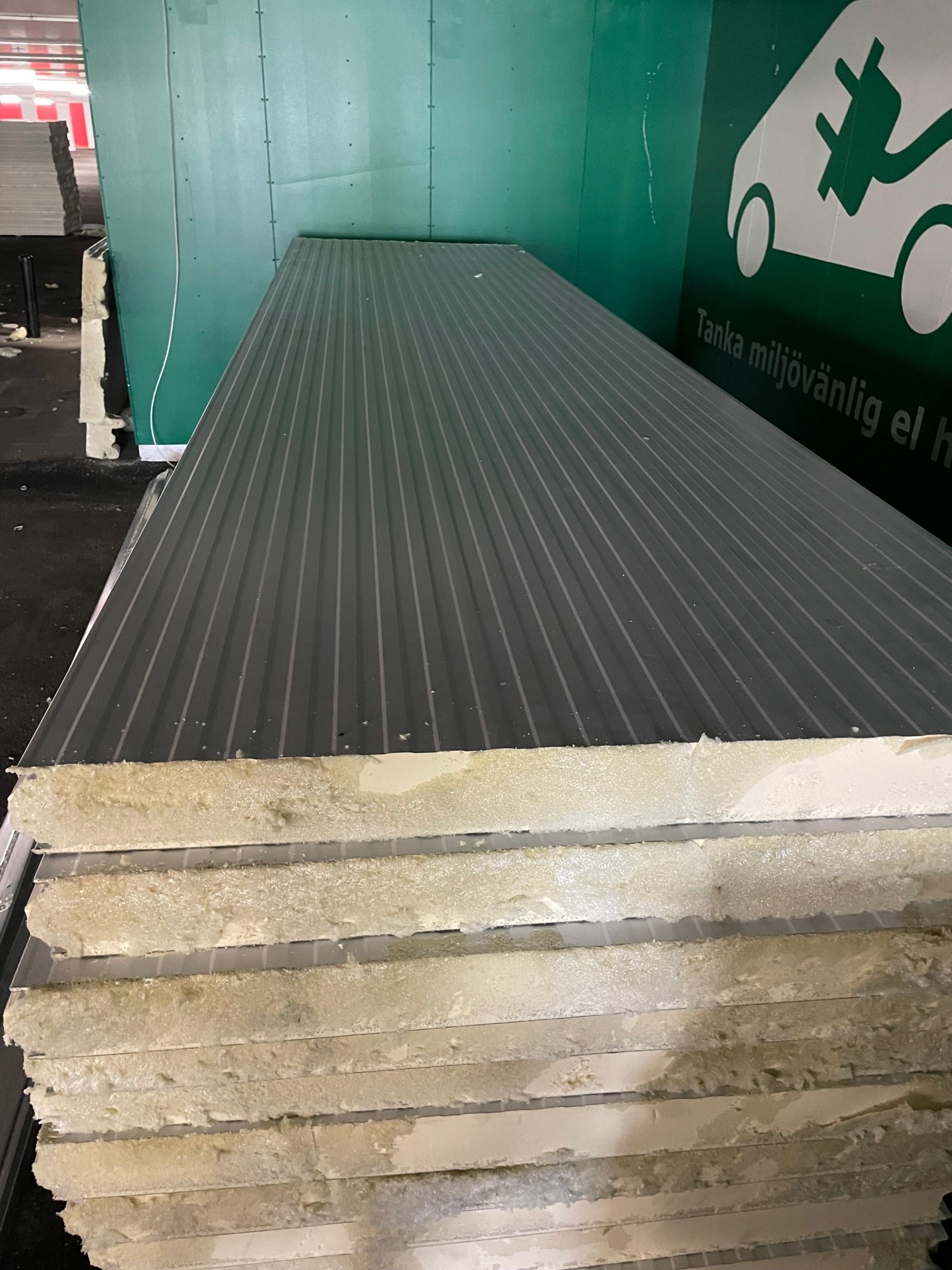 Kingspan KS 1200 AB Sandwich panels, approx. 500 sq.m - PS Auction - We ...