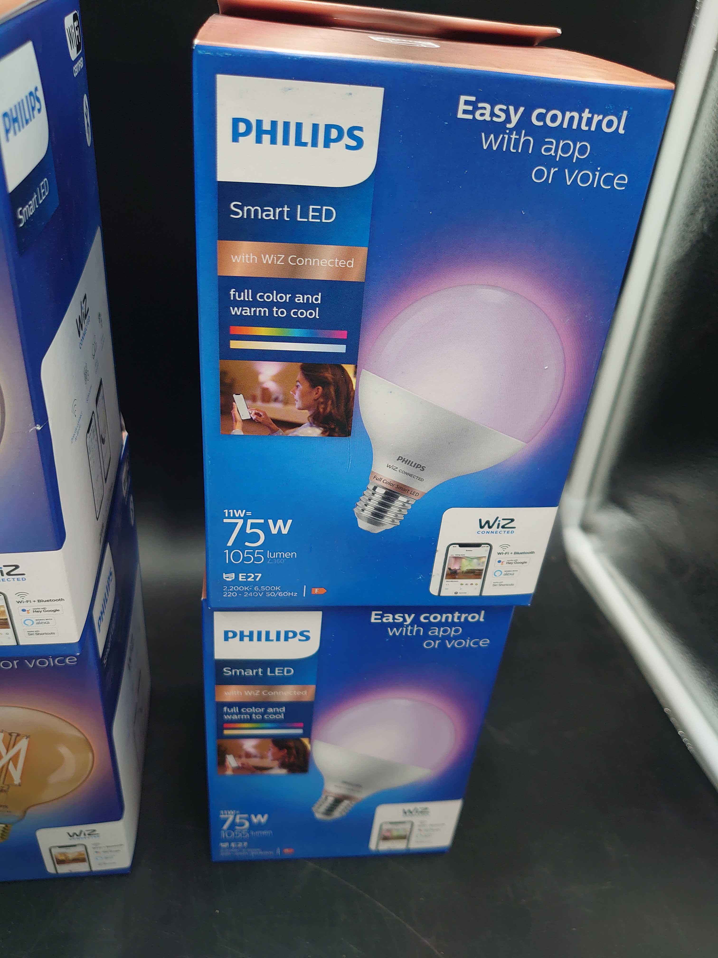 Sortiment med Philips Wiz belysning - Auktioner online - Nätauktioner ...