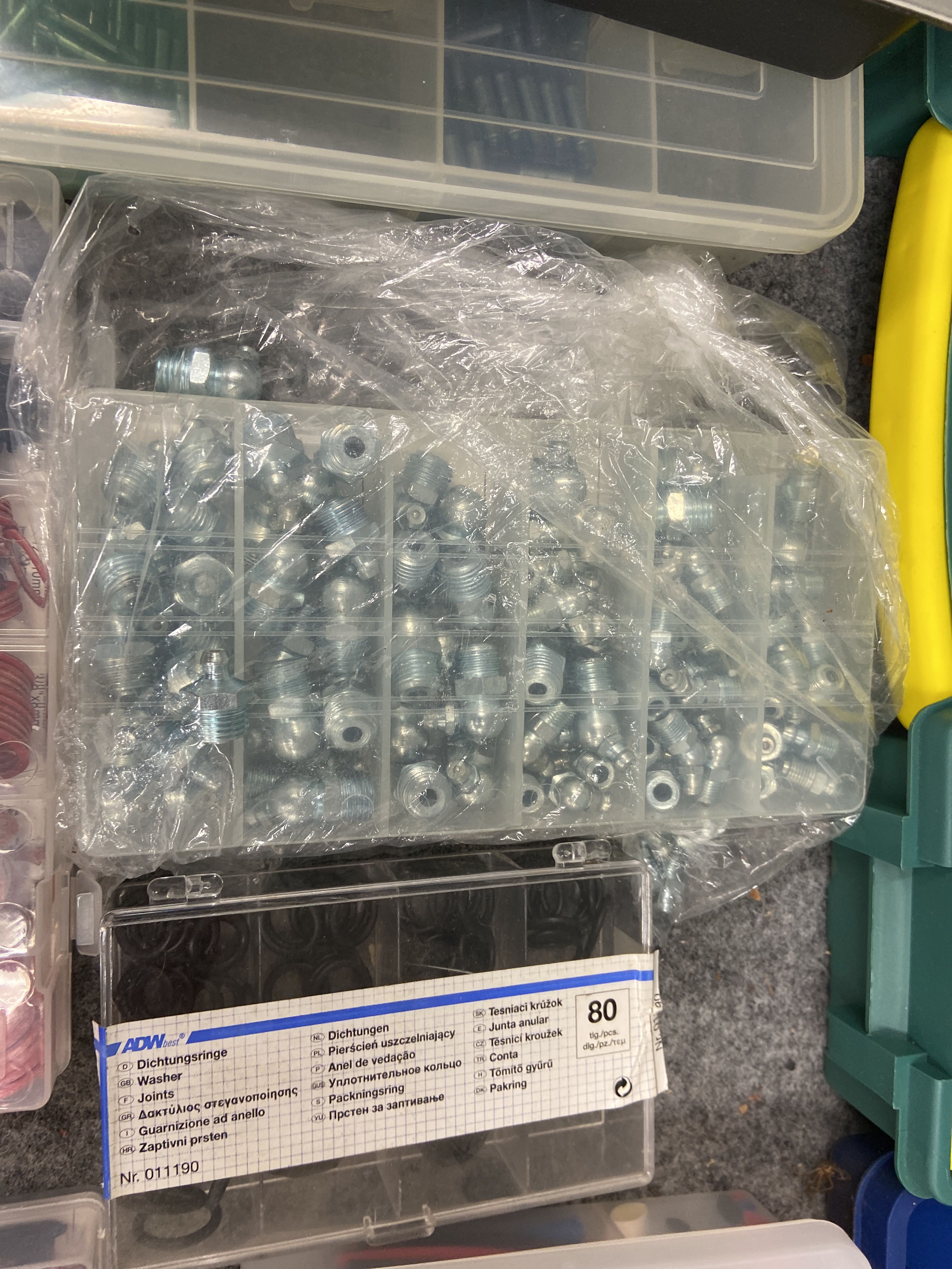 Assortment boxes with various contents and work gloves - PS Auction ...