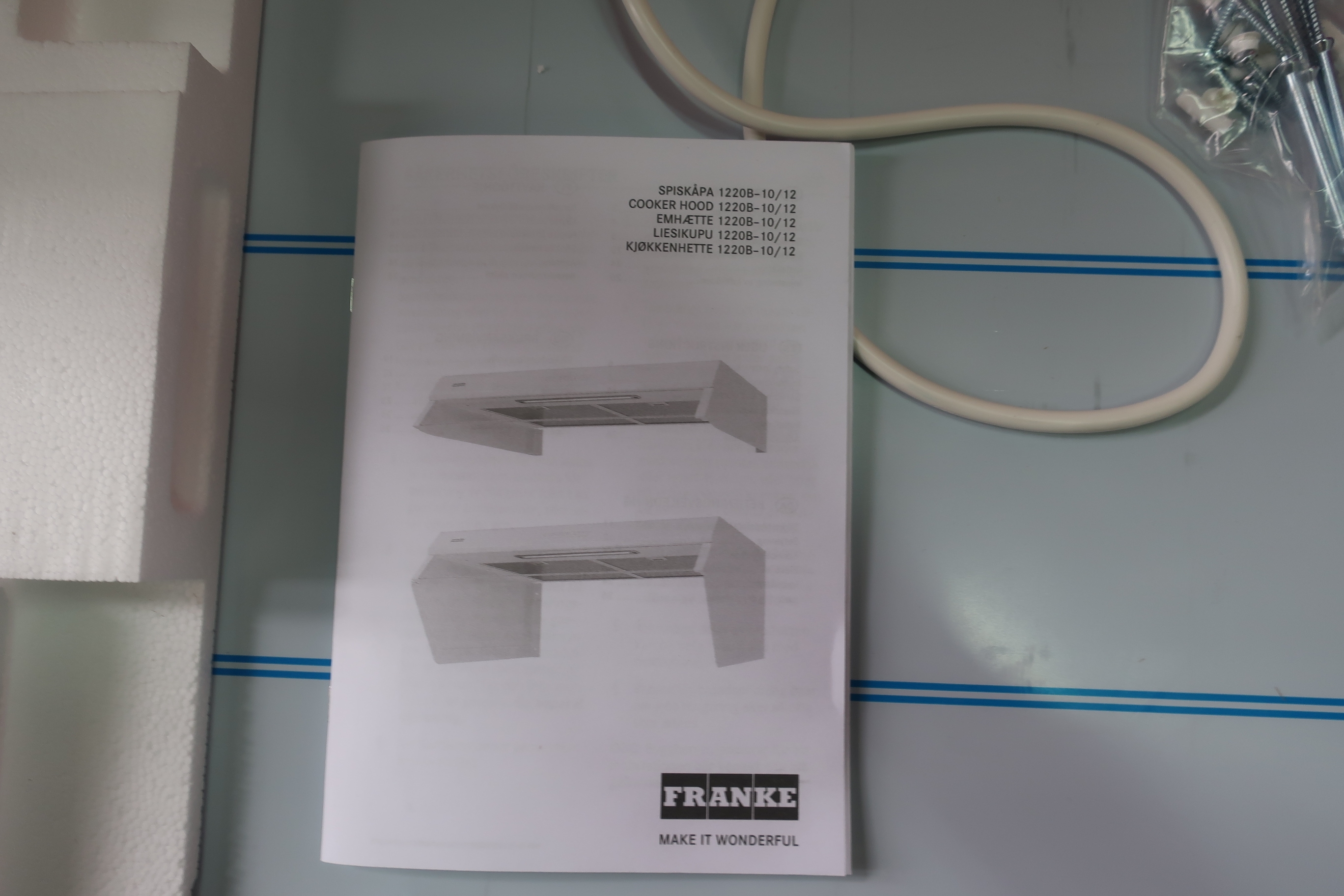 Spiskåpa - Franke Futurum Spirit 1221B-10, rostfri, 60cm - Auktioner ...