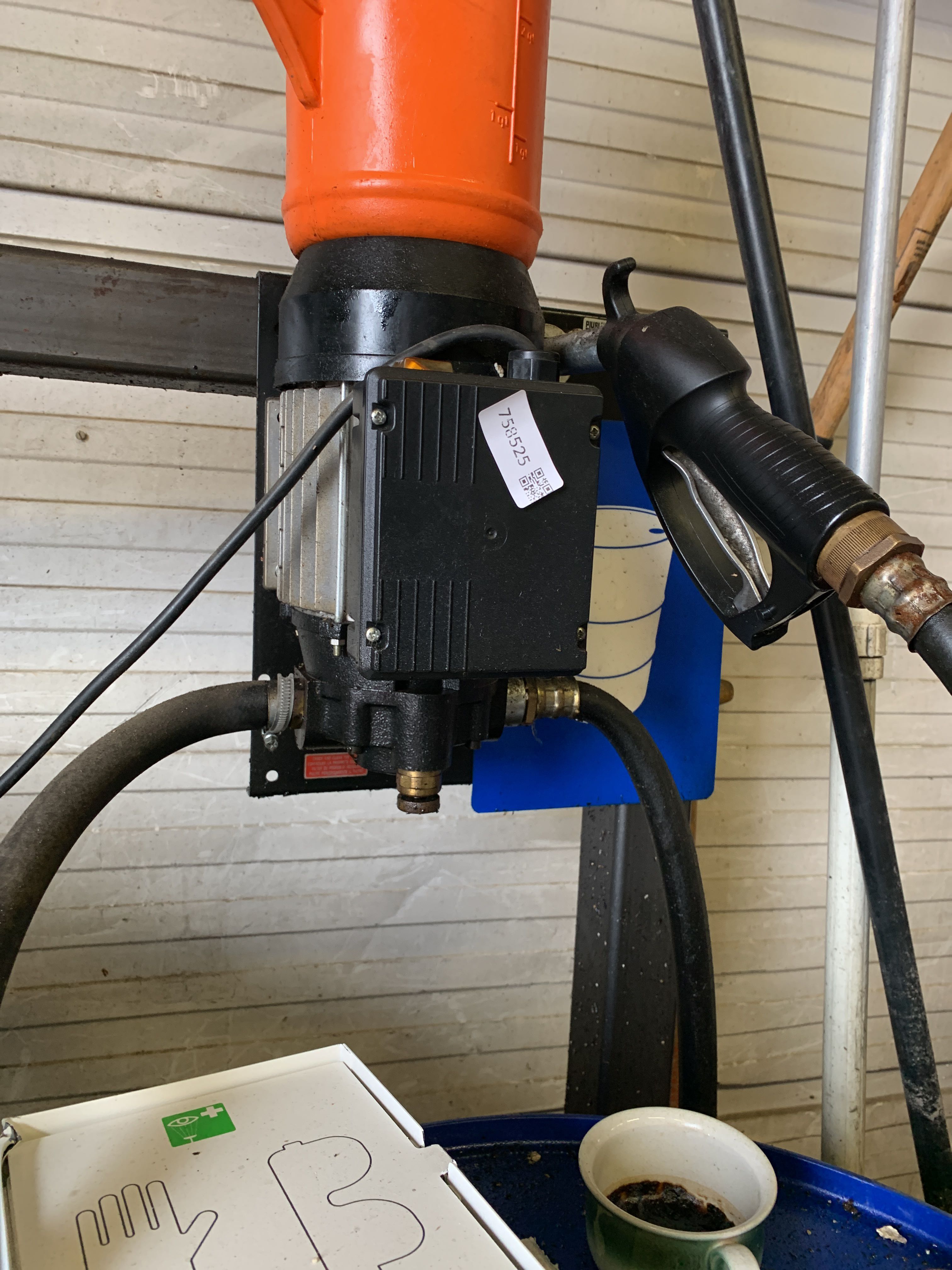 Spillkar, elektrisk fatpump med munstycke - Auktioner online ...