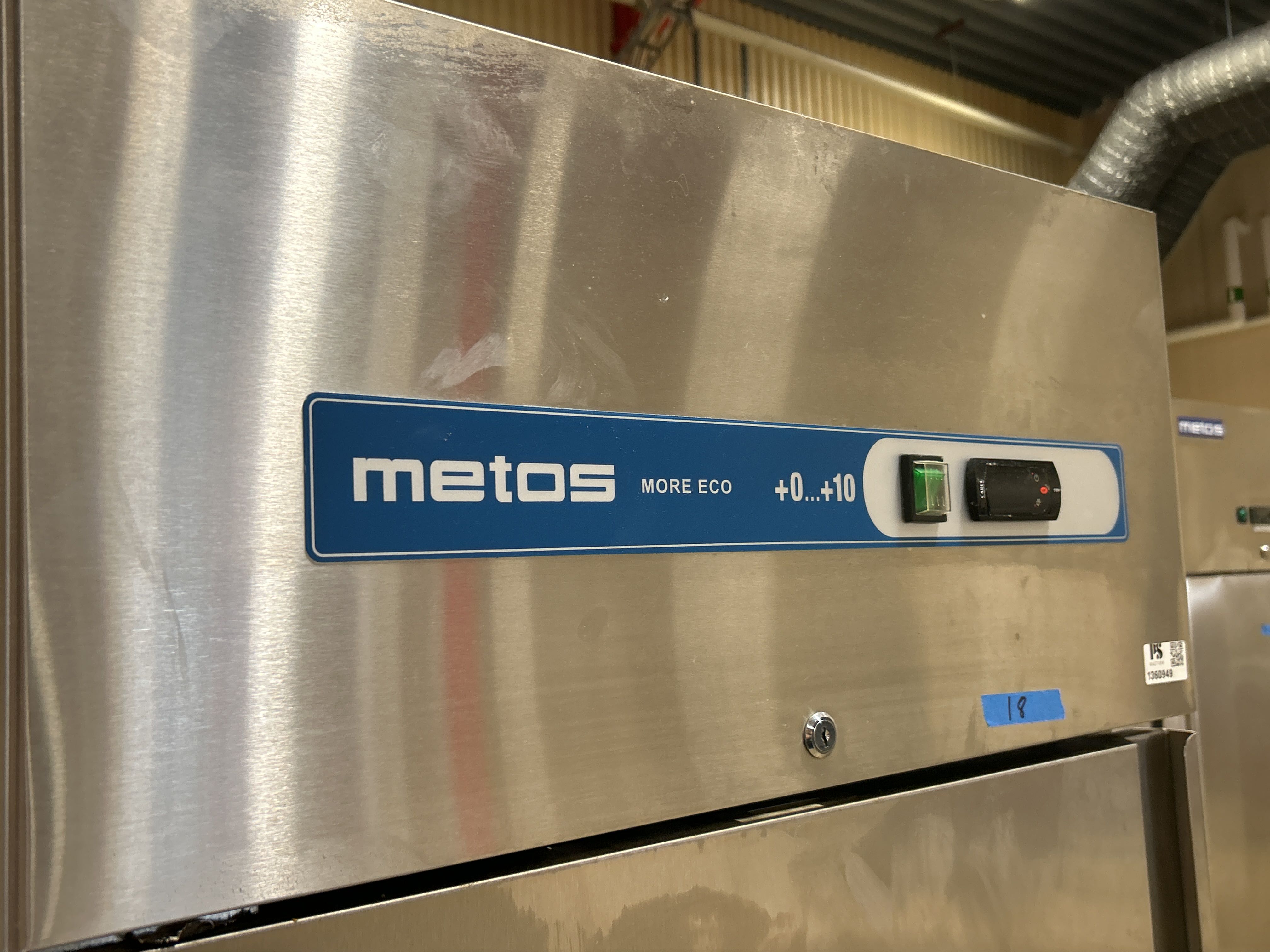 Rostfri Kyl Metos GNC740L -2018 - Auktioner online - Nätauktioner ...