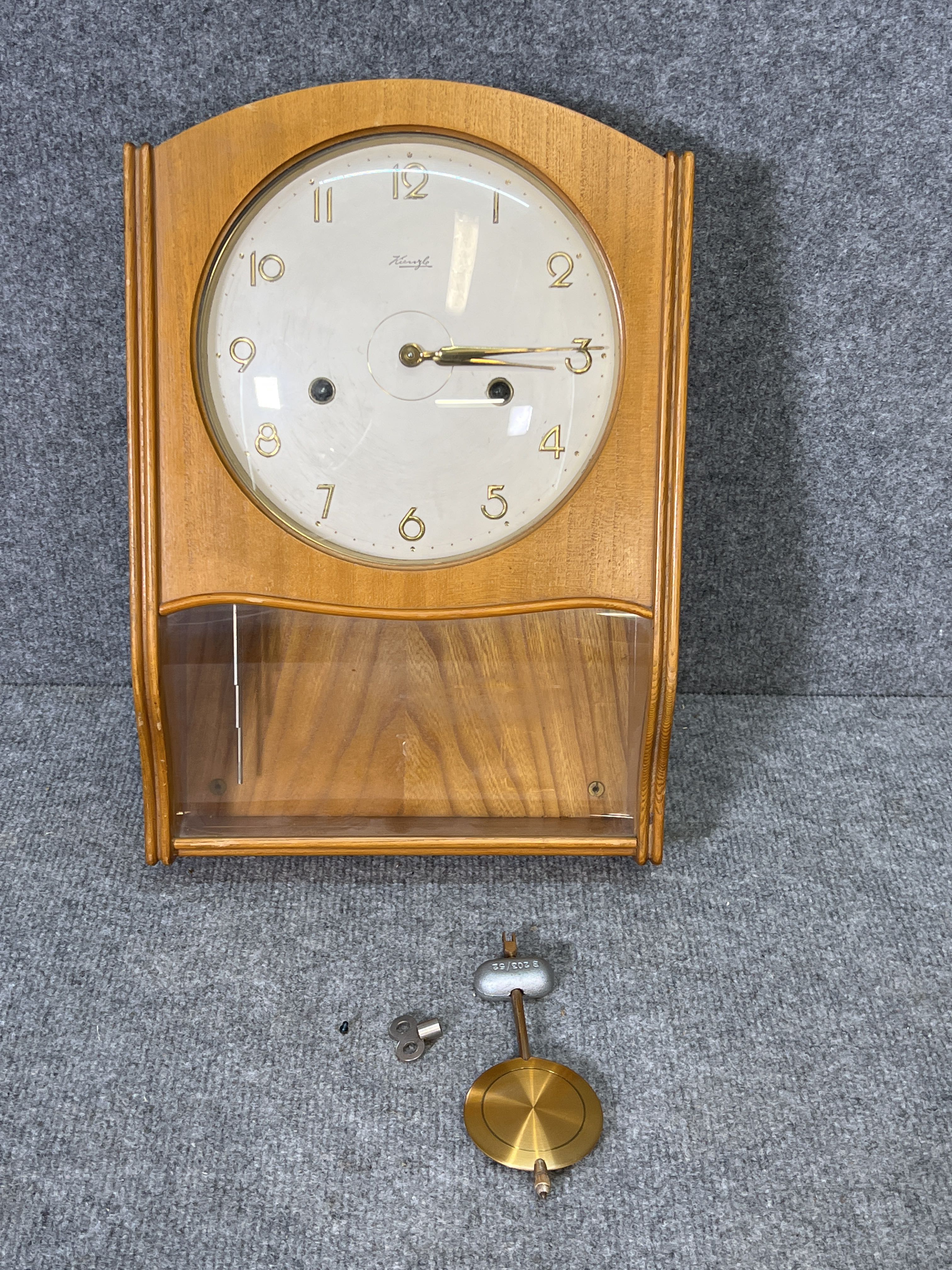 Wall clocks, 3 pcs - PS Auction - We value the future - Largest in net ...