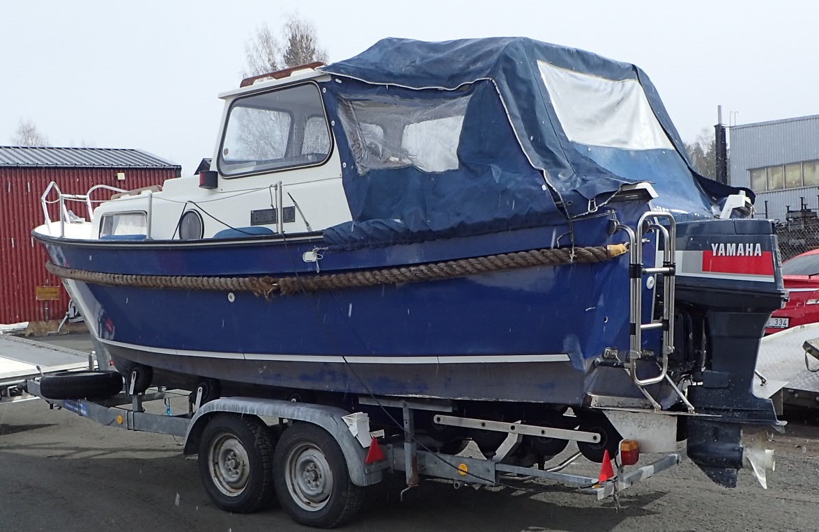 Hardy 20 Motorboat incl carriage - PS Auction - We value the future ...