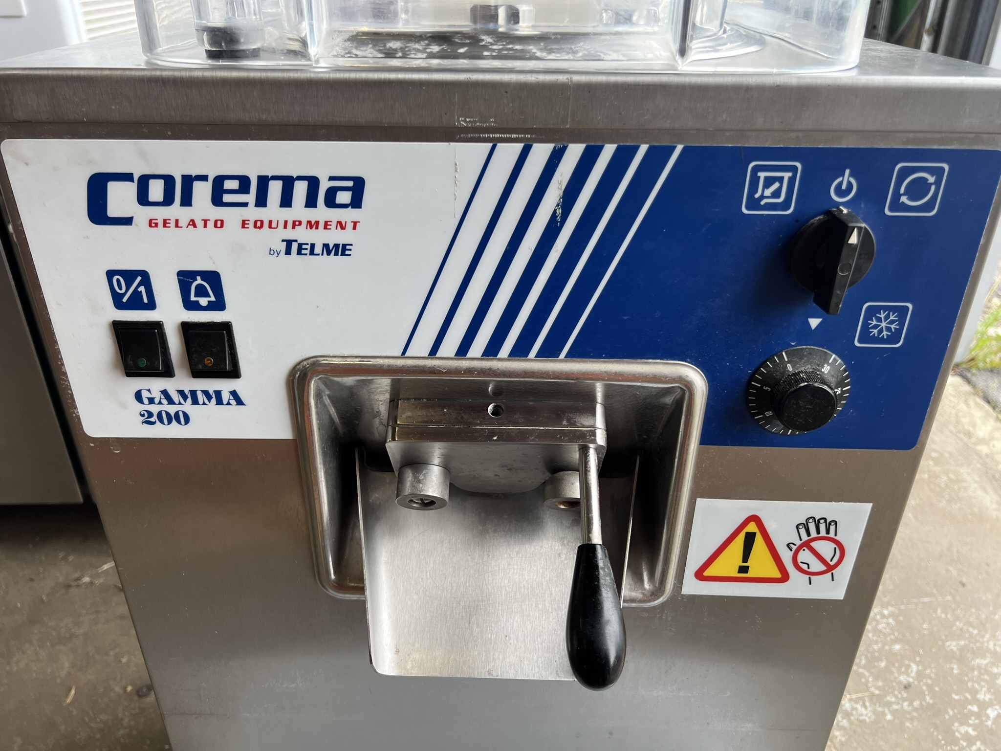 Glassmaskin Corema Gamma 200 - Auktioner online - Nätauktioner ...