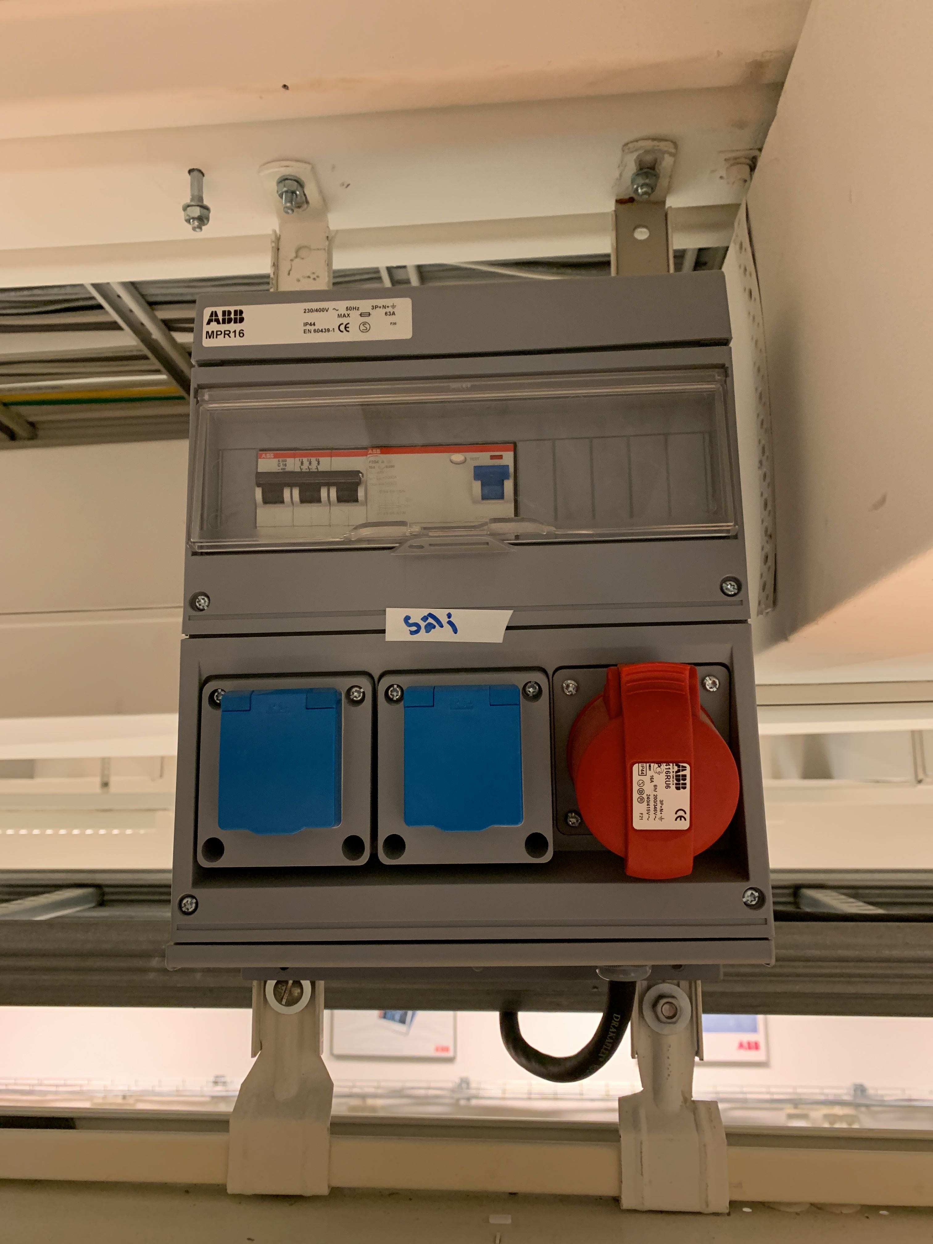 Building central combi modules 3 pcs ABB MPR32, MPR16 - PS Auction - We ...