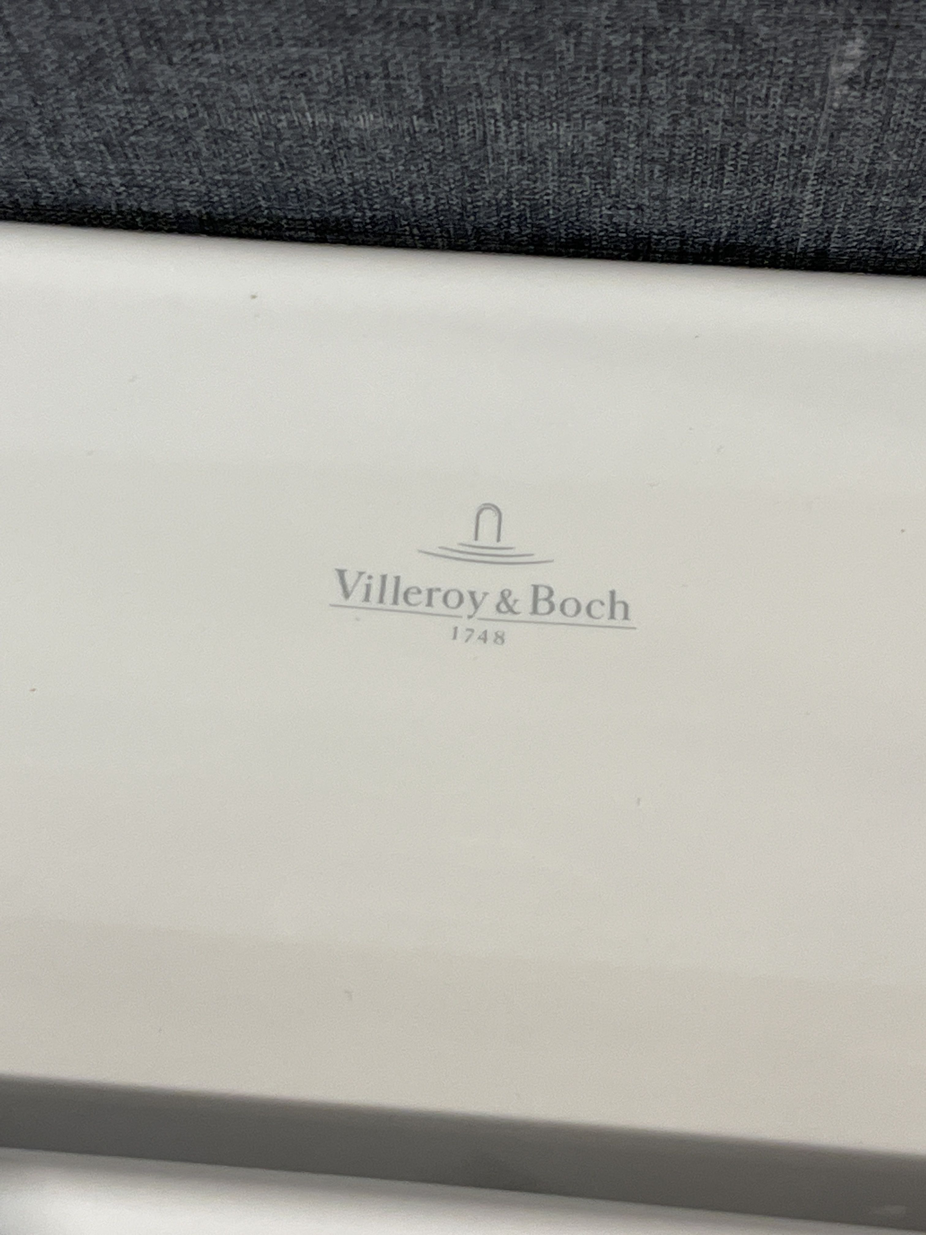 Wall-hung WC, Villeroy & Boch - PS Auction - We value the future ...