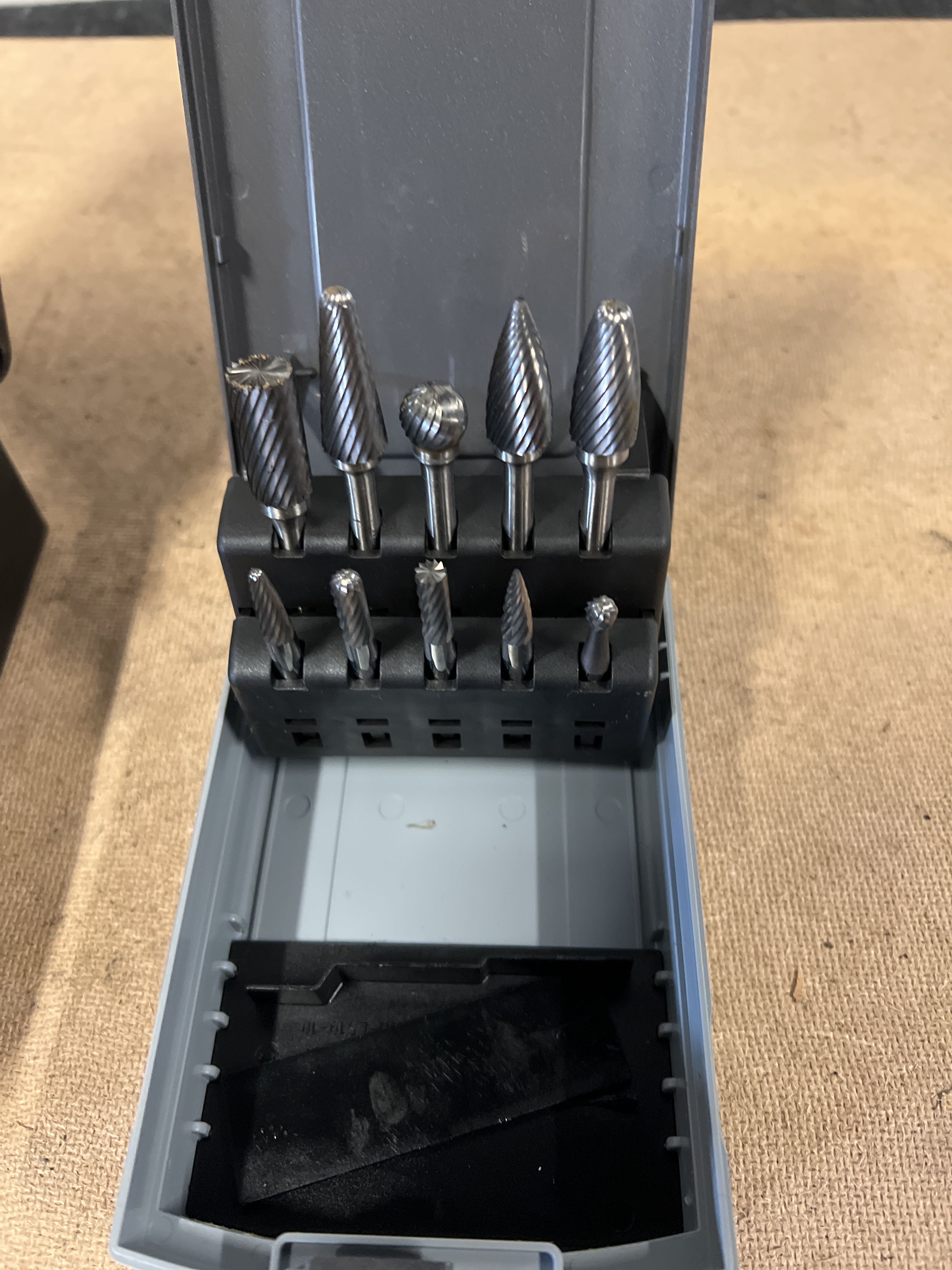 Rotary file kit & 2 drills kit - PS Auction - We value the future ...