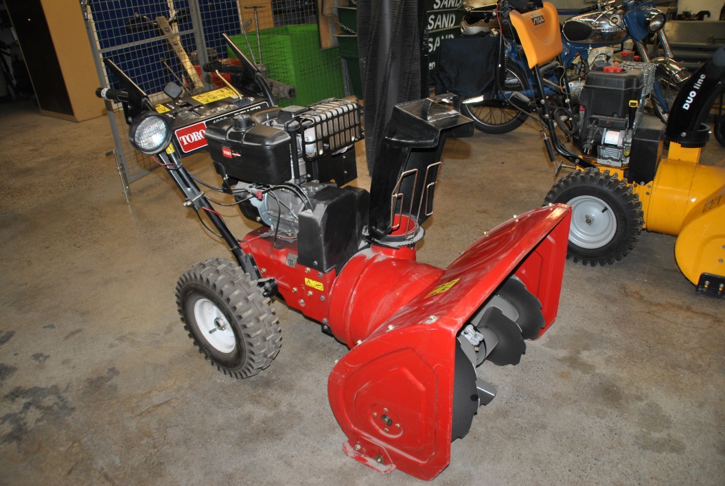 Snowblower Toro 1028 - PS Auction - We value the future - Largest in ...
