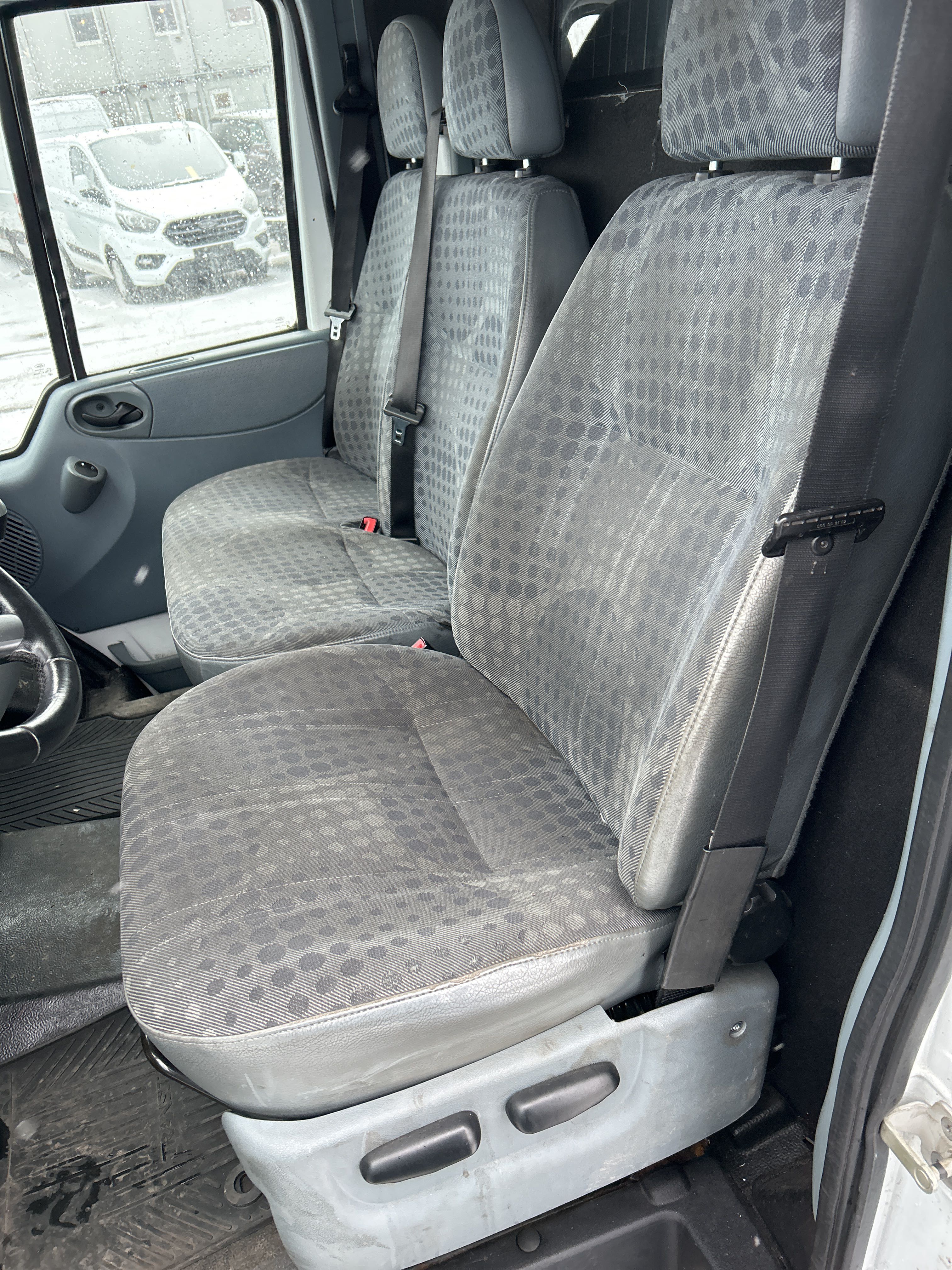 Ford Transit T260 2.2 TDCi Manuell, 100hk, -2013 Reparationsobjekt ...
