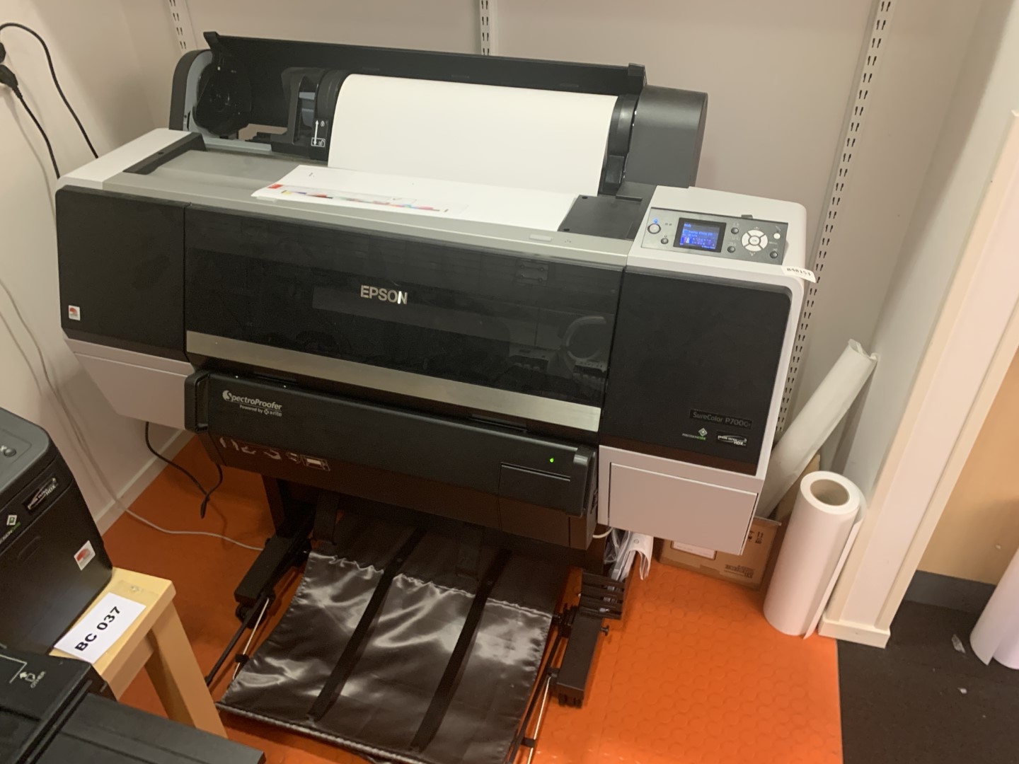 Large format printer Epson SureColor P7000 - PS Auction - We value the ...