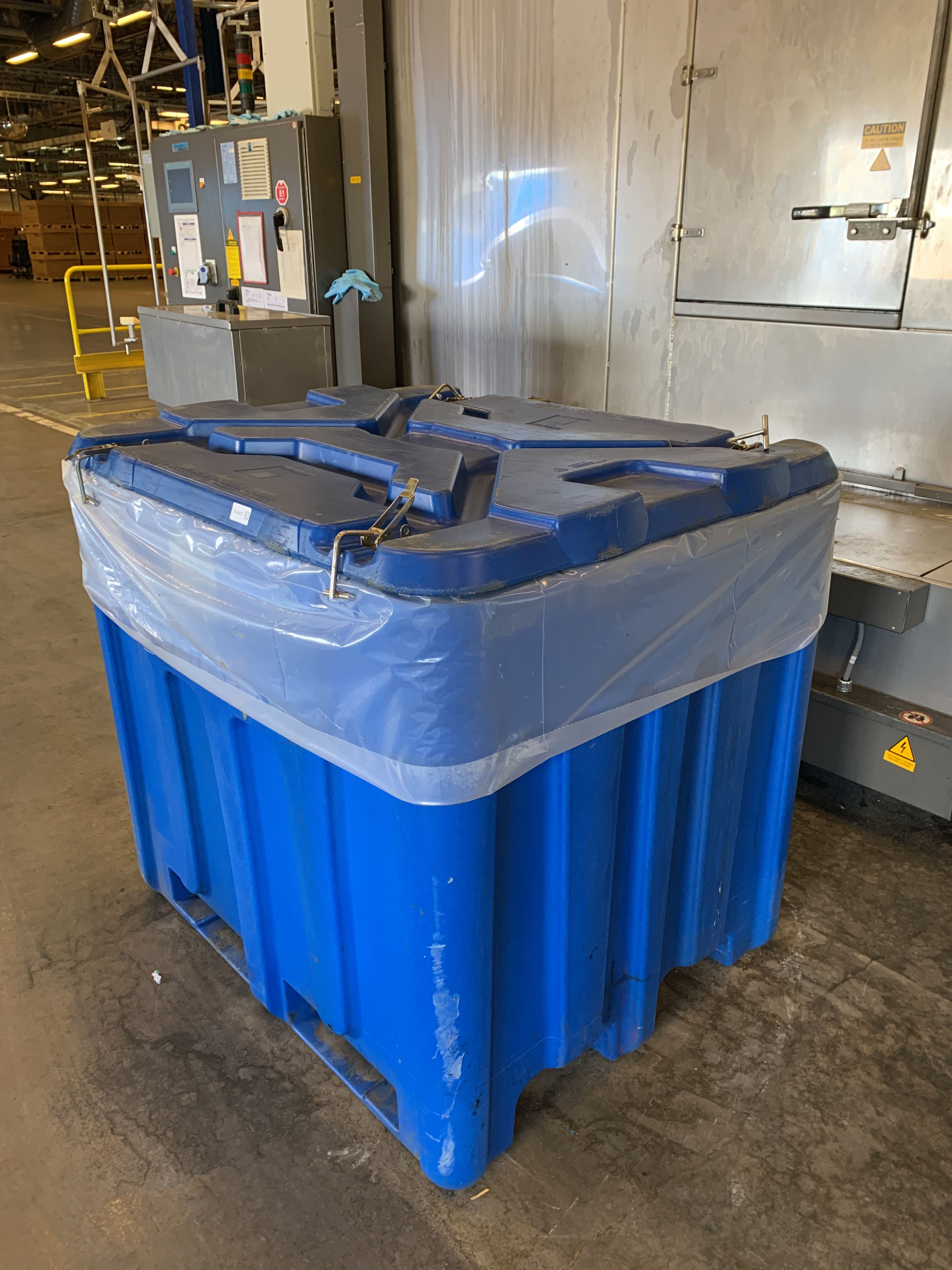 Container med lock Finncont 120x100x110cm - Auktioner online ...