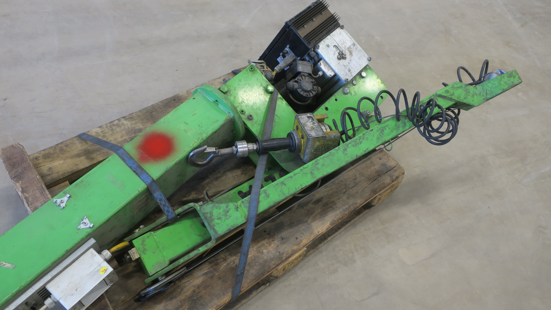 Pillar Crane Indeva Easy E80C - PS Auction - We value the future ...