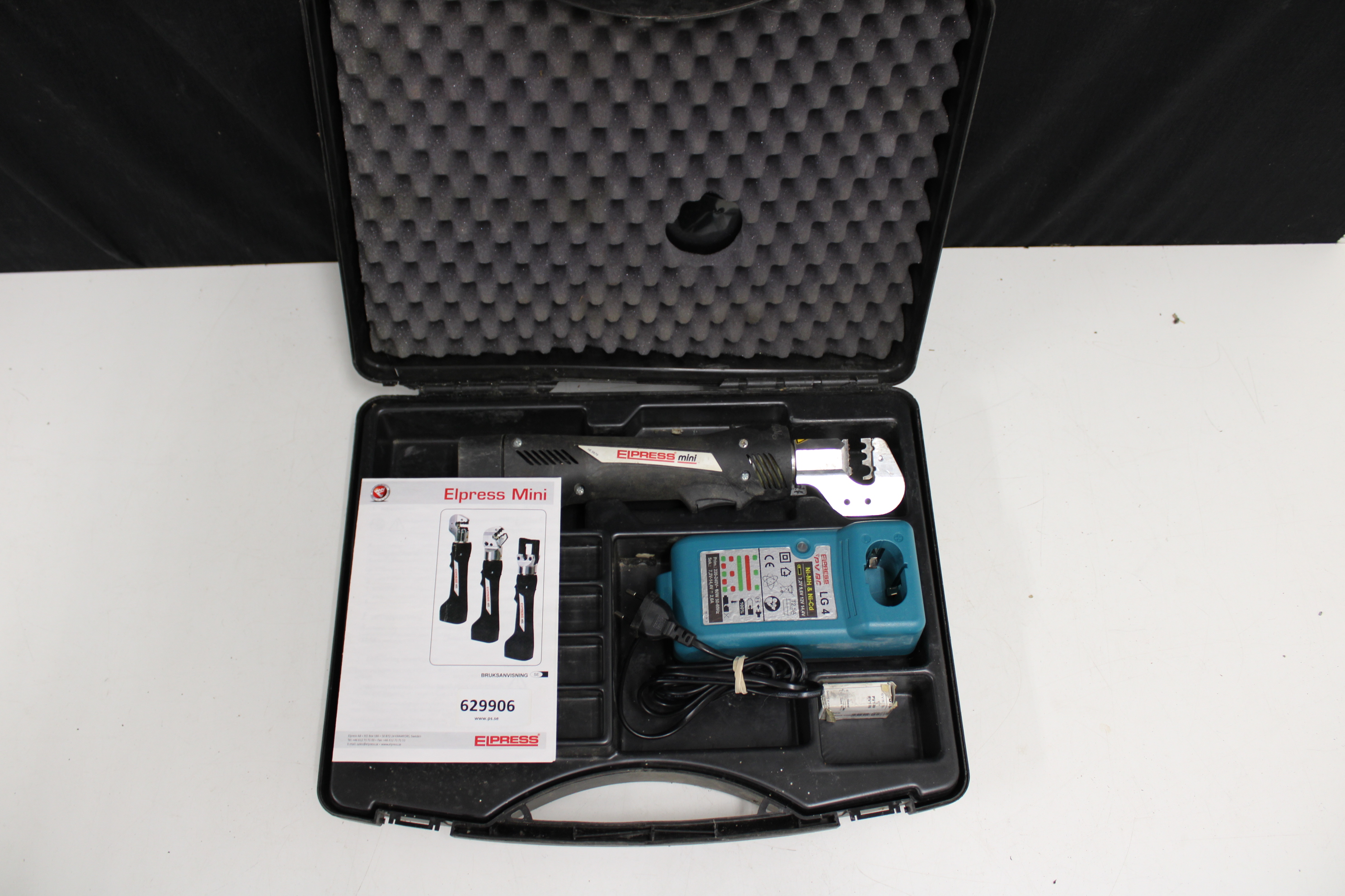 Electromechanical tool - Elpress mini with accessories - PS Auction ...